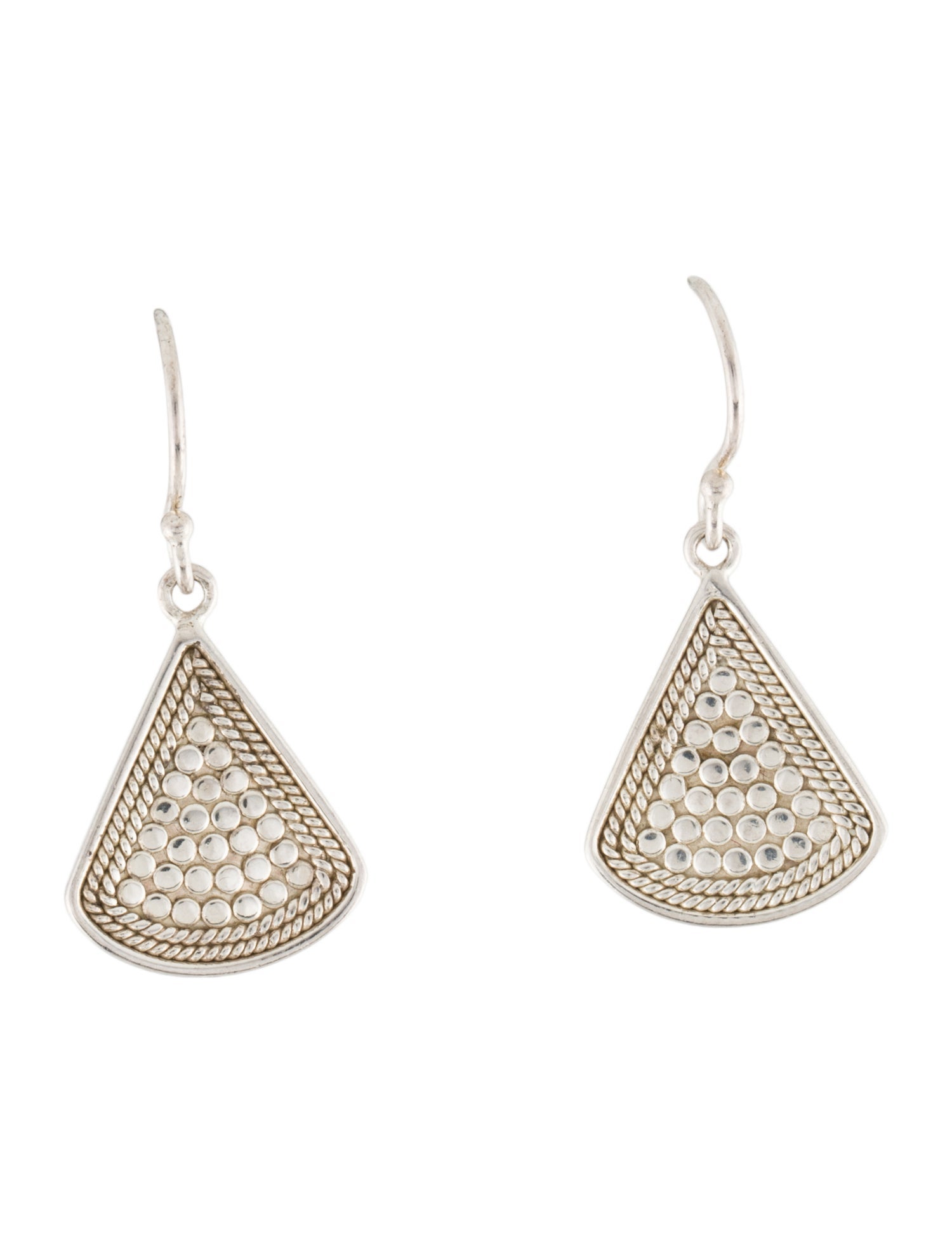 Anna Beck | The RealReal