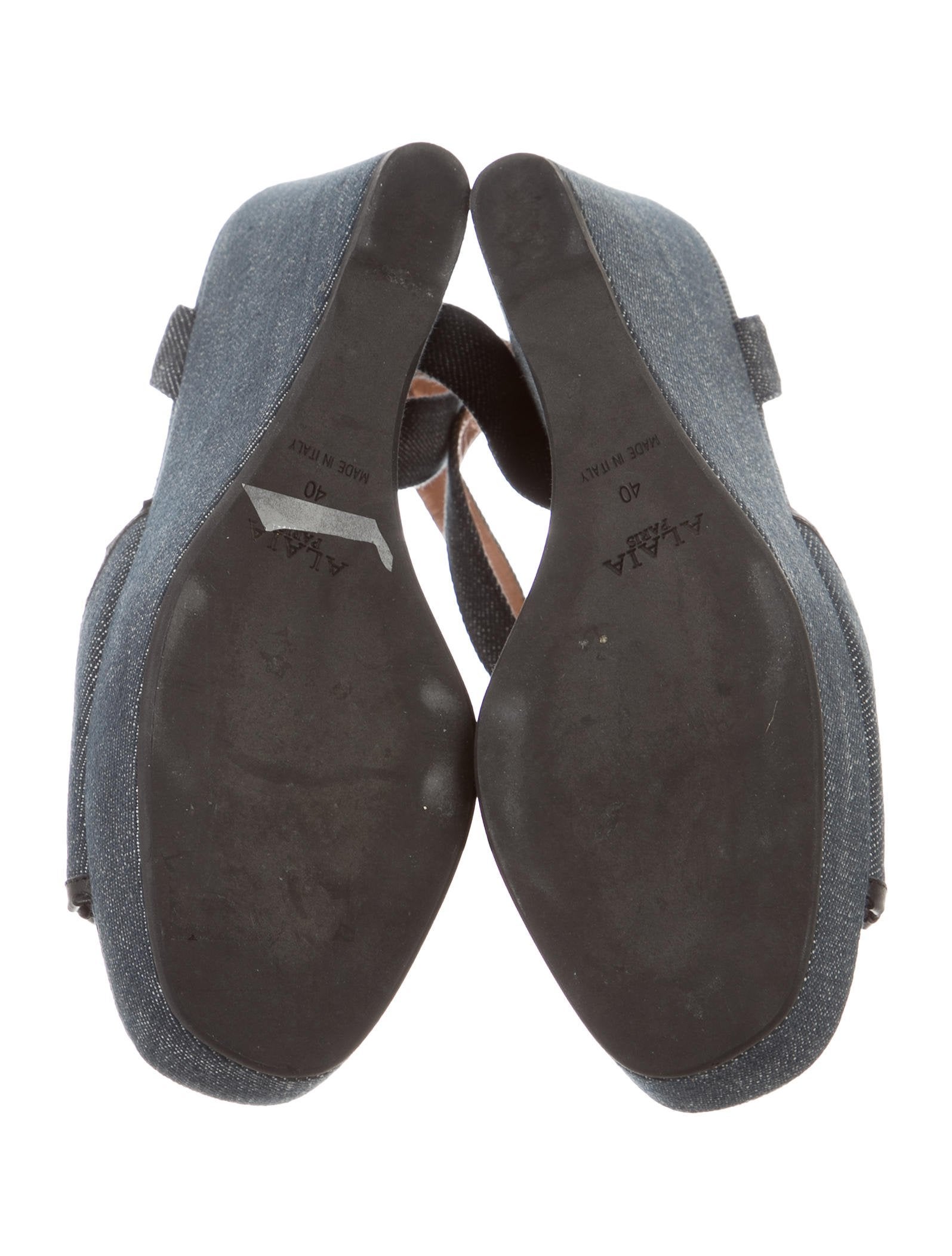 Alaïa Denim Wedge Sandals - Shoes - AL229663 | The RealReal