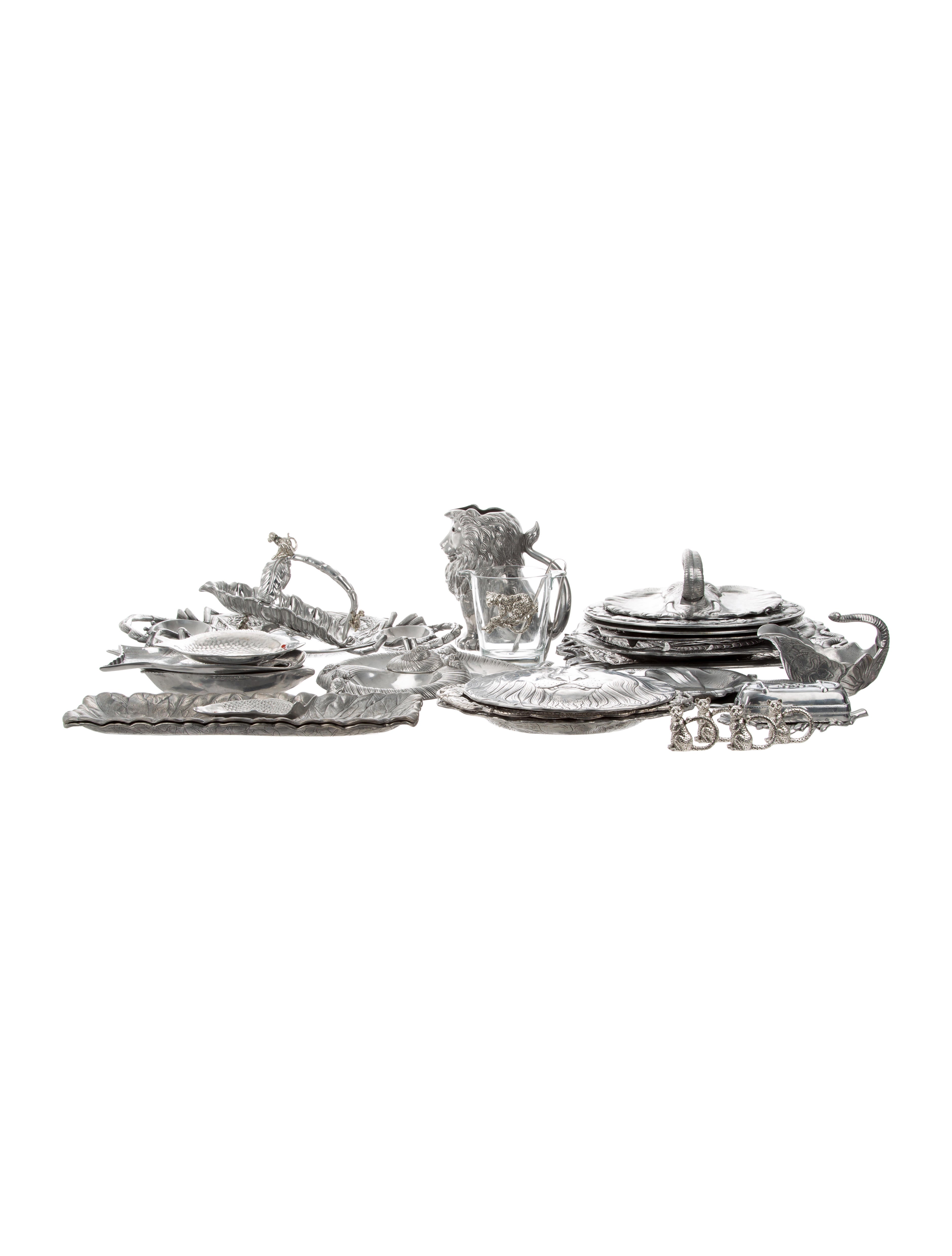 Arthur Court 30-Piece Pewter Serveware Set - Silver Decorative Accents ...