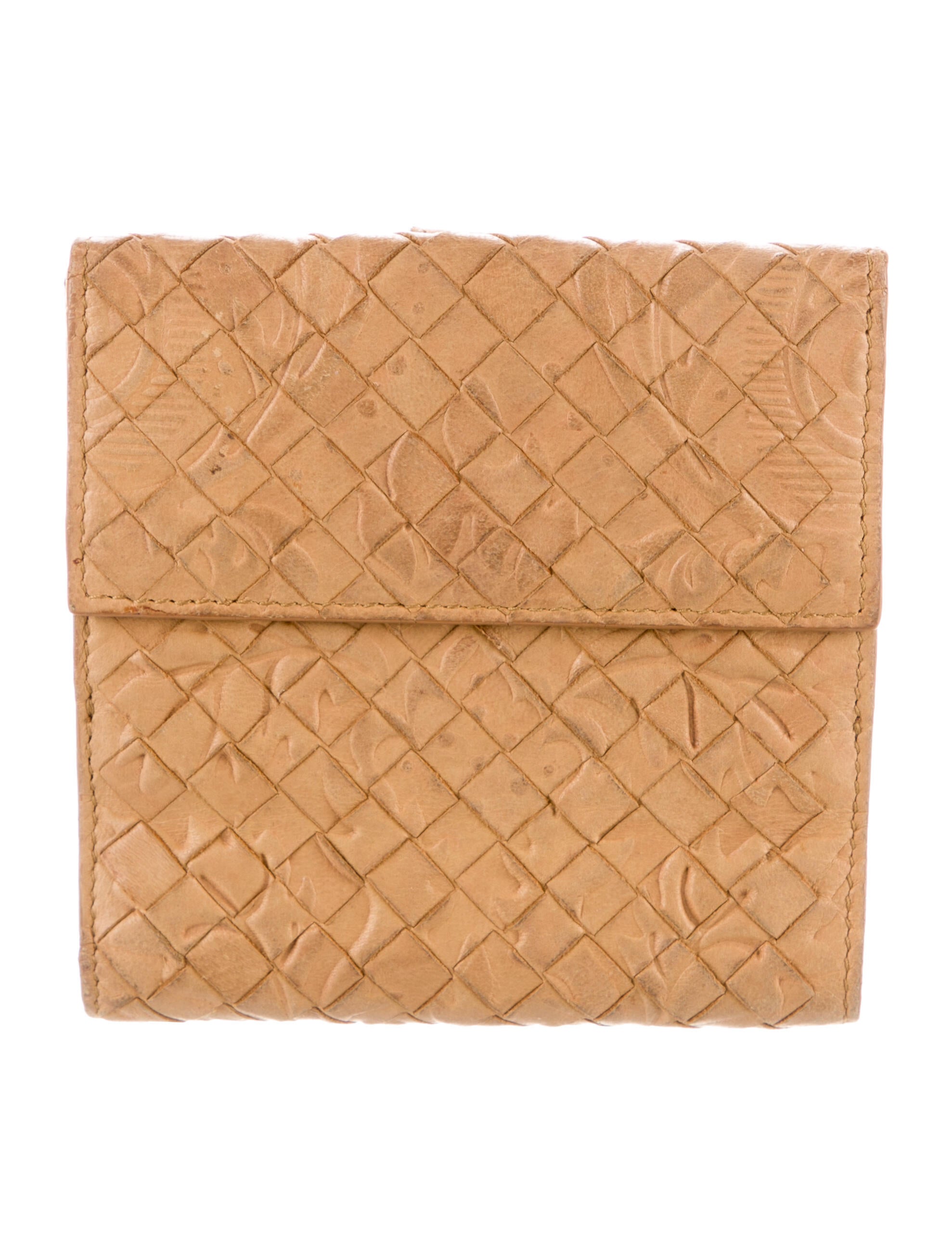 Bottega Veneta Intrecciato Weave Leather Compact Wallet - Neutrals ...