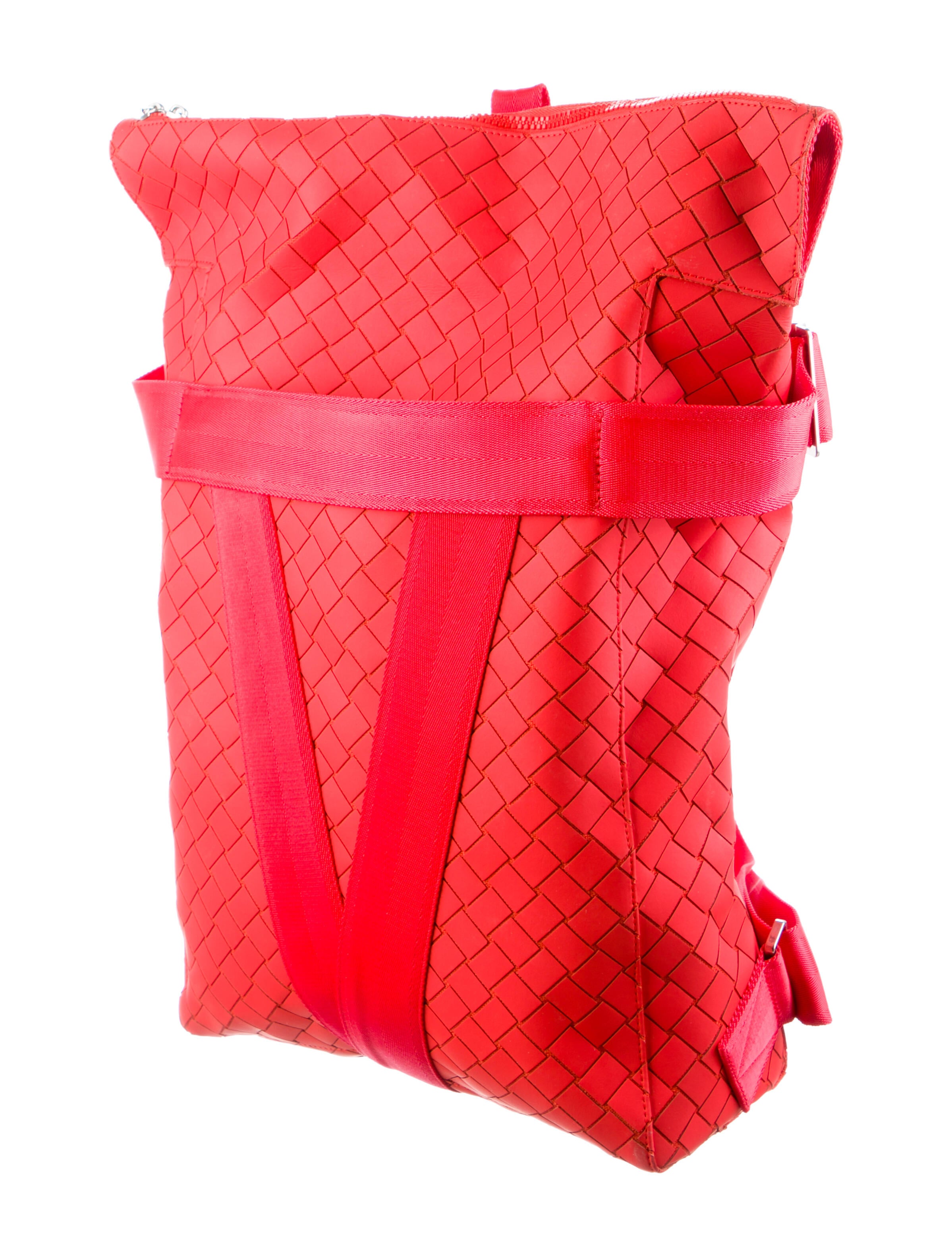 Bottega Veneta Rubber Intrecciato Backpack - Red Backpacks, Bags ...