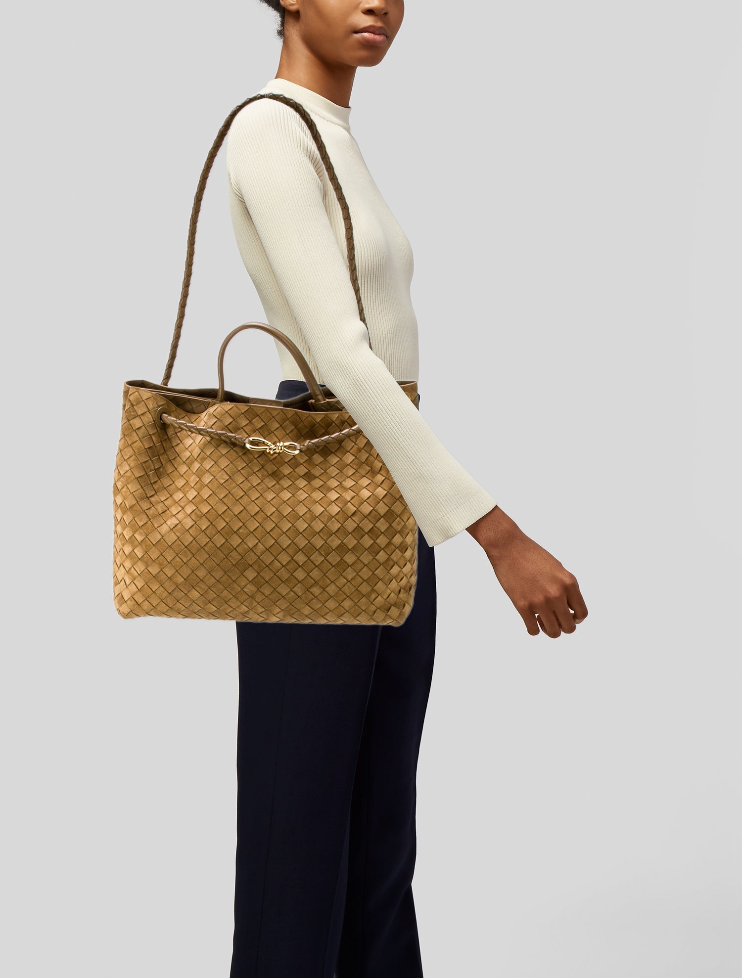 Bottega Veneta Intrecciato Large Andiamo Bag - Brown Totes, Handbags ...