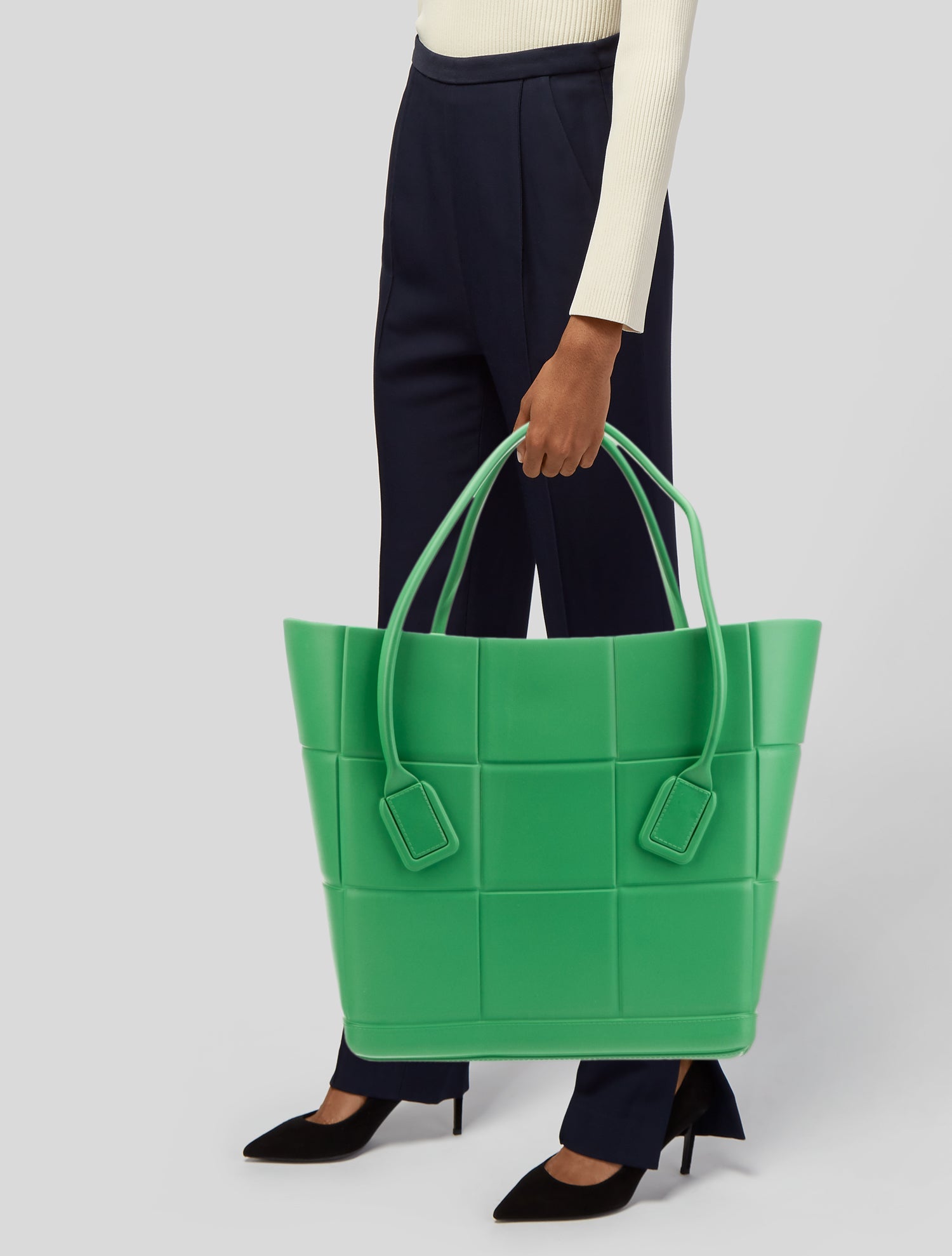Bottega Veneta Rubber Mini Arco Bag - Green Totes, Handbags - BOT269354 ...