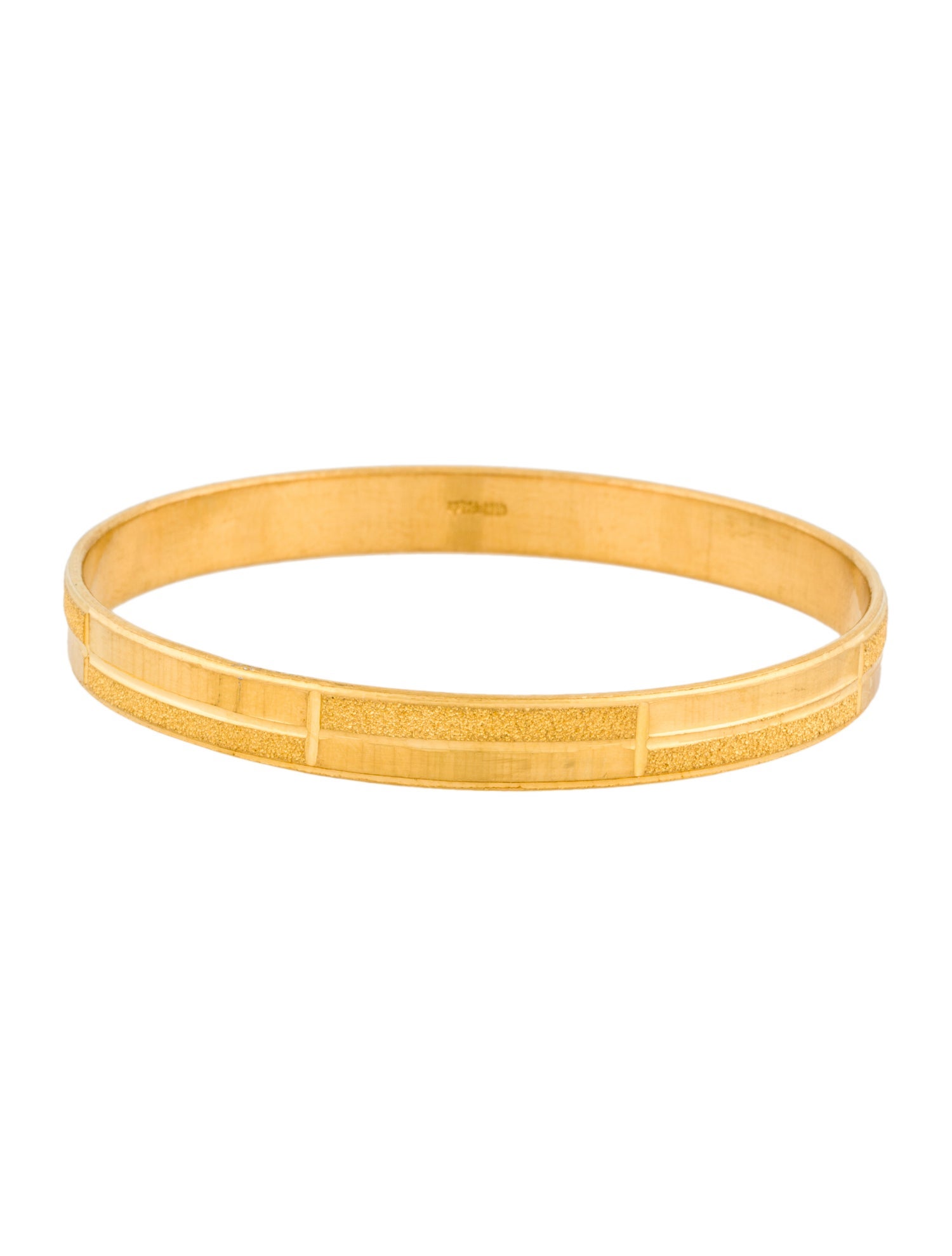Bracelet 22K Textured Bangle - 22K Yellow Gold Bangle, Bracelets | The ...