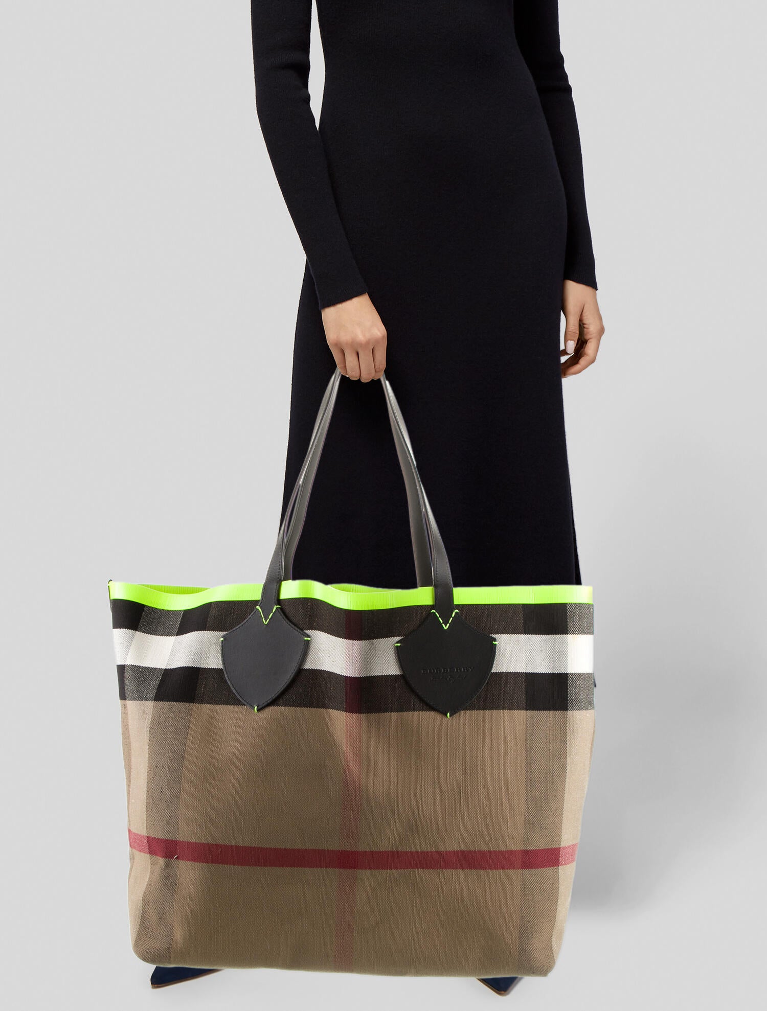 Burberry Mega Check The Giant Reversible Tote - Black Totes, Handbags ...