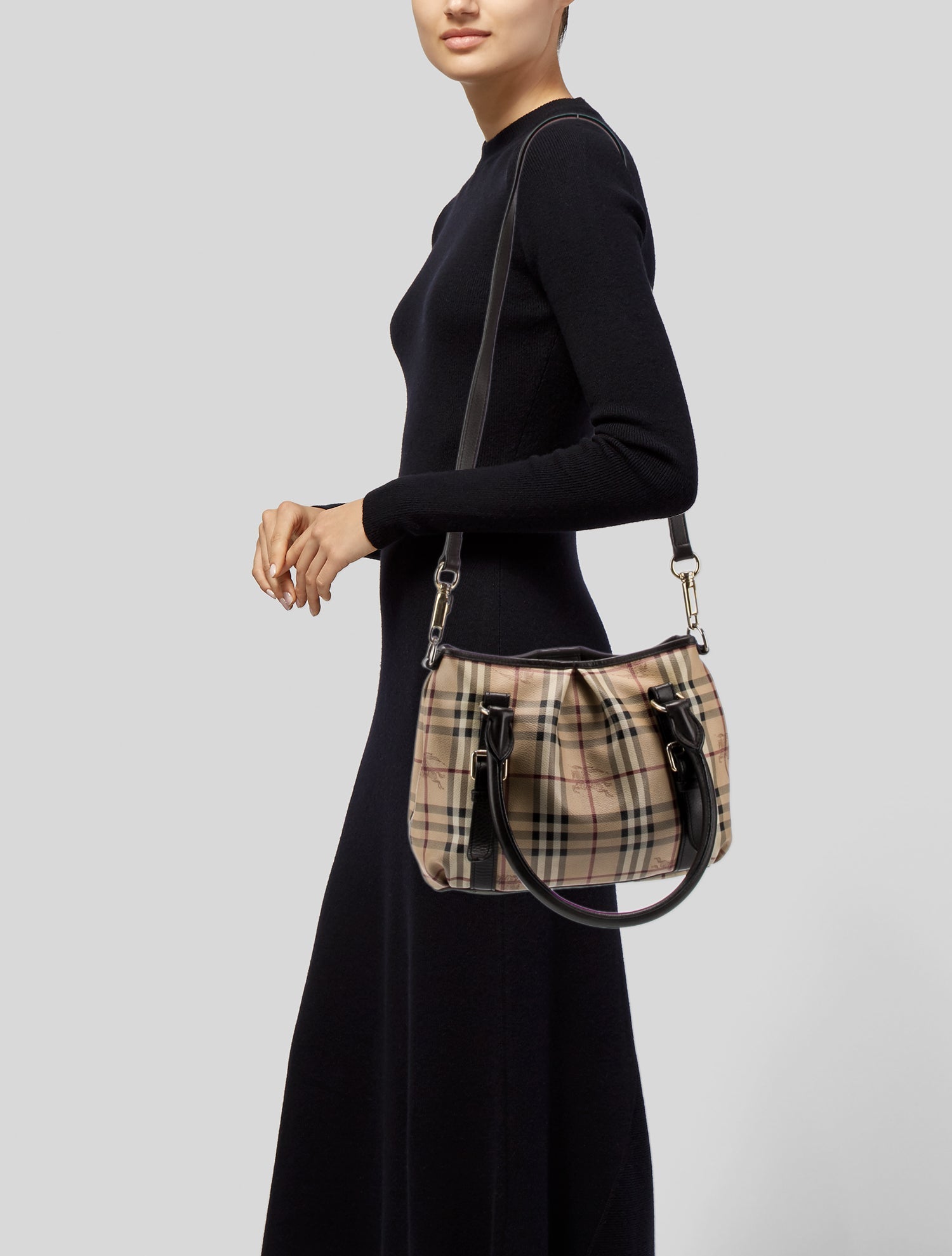 Burberry Hobo - Red Hobos, Handbags - BUR37574 | The RealReal