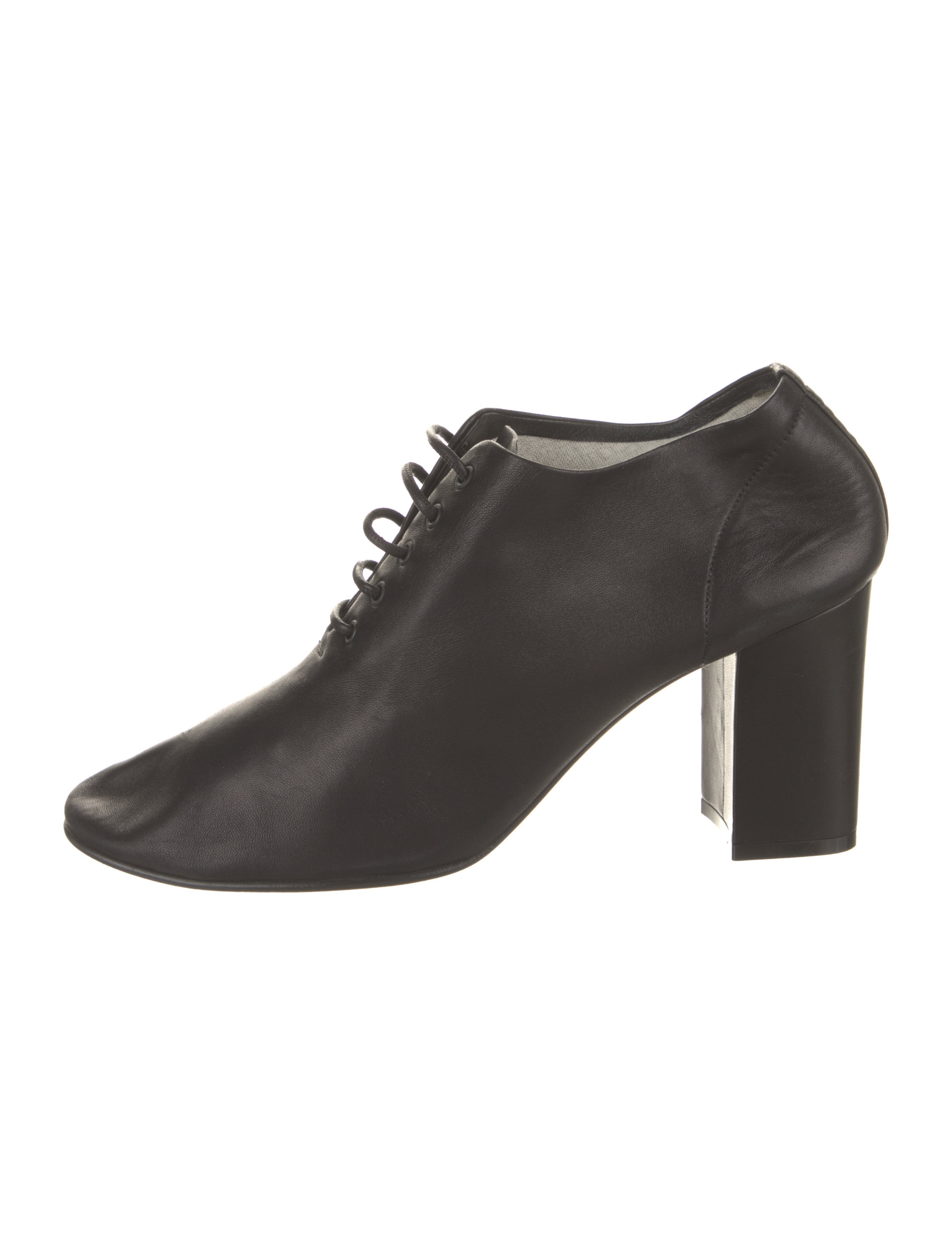 Celine Céline Ballerina Pumps - Black Pumps, Shoes - CEL26996 | The ...