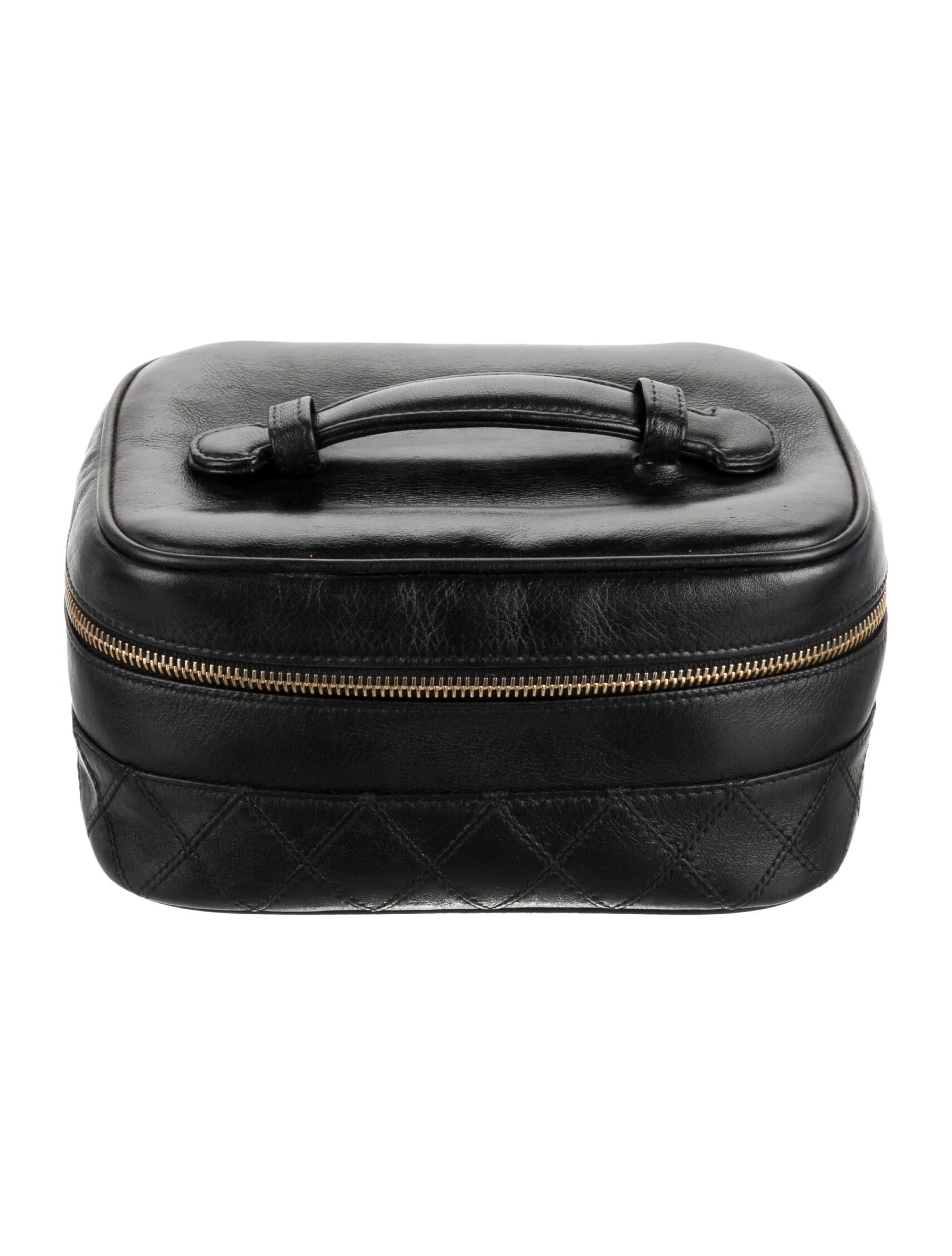 Chanel Makeup Bags | The RealReal