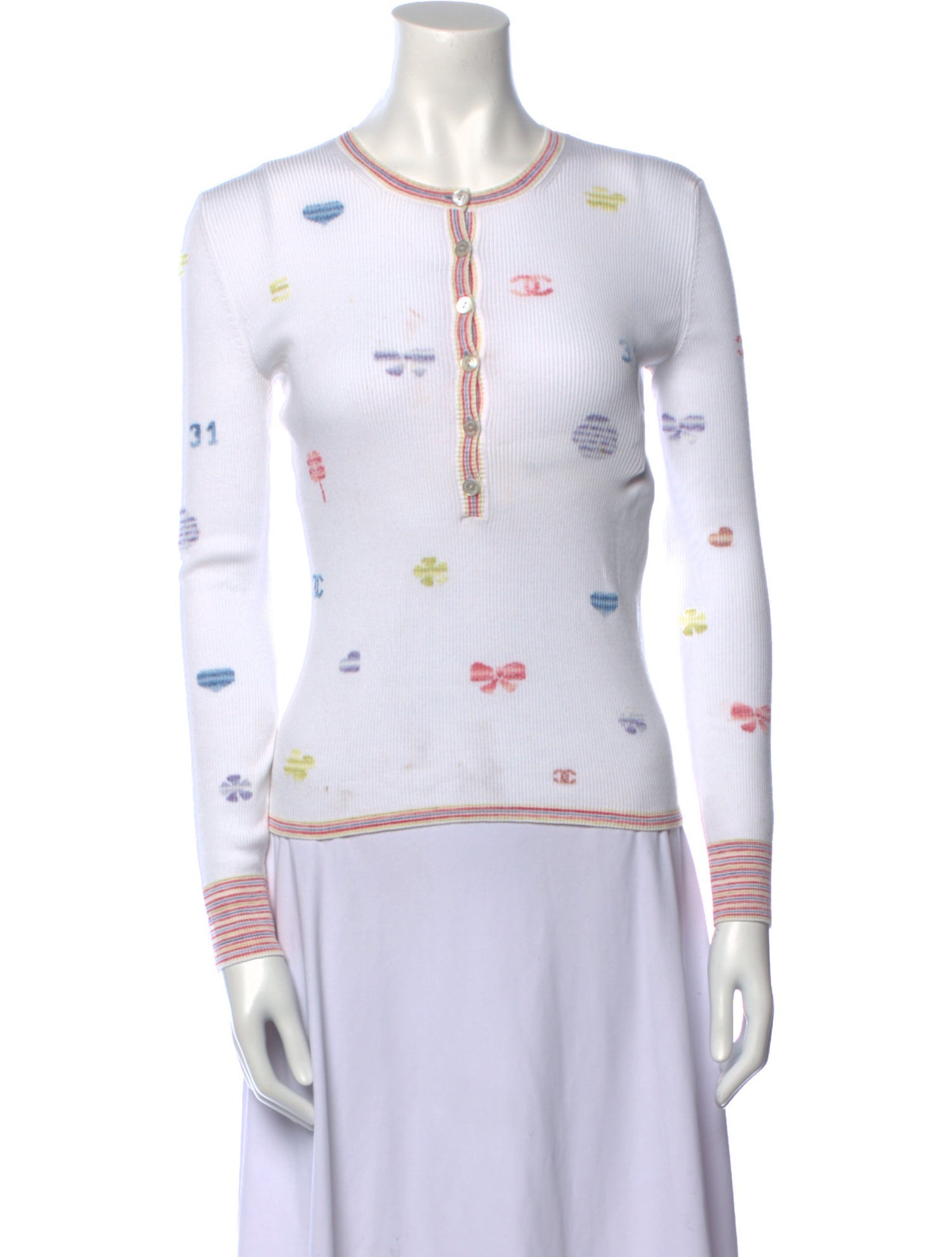 Chanel 2021 Printed Top - White Tops, Clothing - CHA1001159 | The RealReal