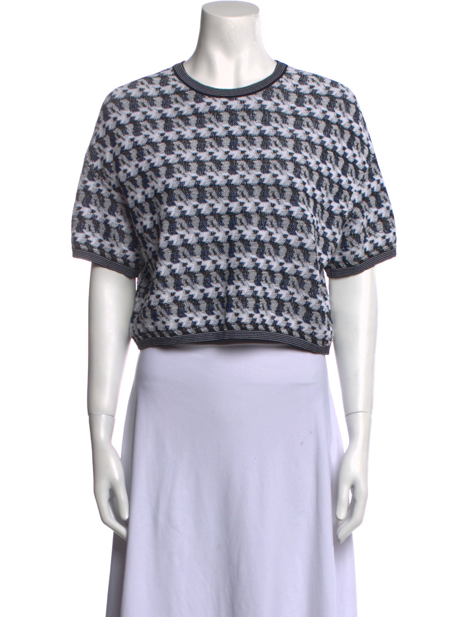 Chanel 2016 Top - White Tops, Clothing - CHA1003571 | The RealReal