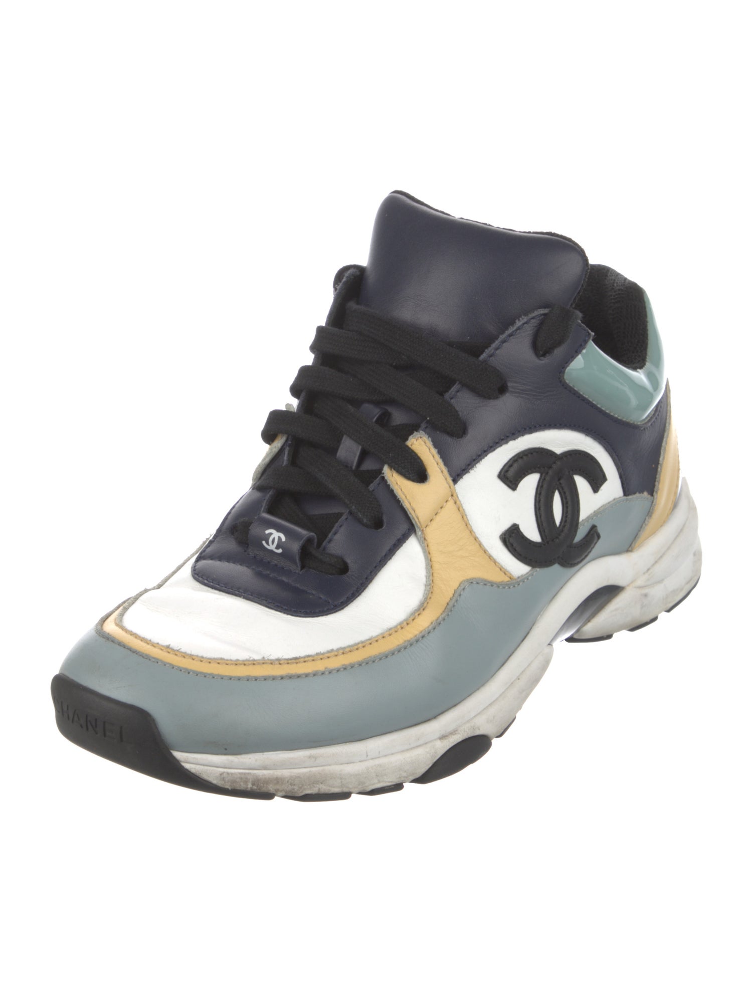 Chanel 2018 Interlocking CC Logo Sneakers - White Sneakers, Shoes ...