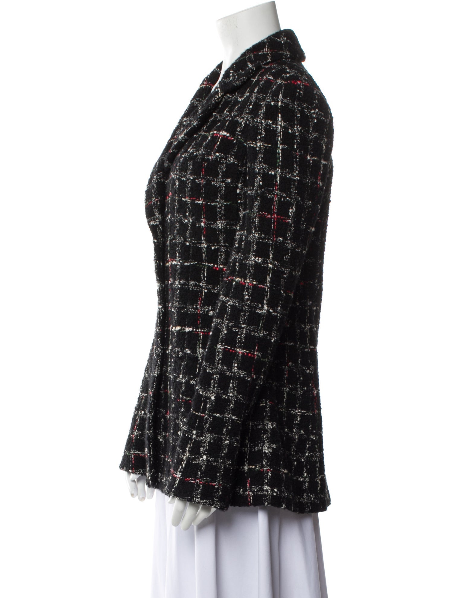 Chanel 2023 Tweed Pattern Jacket w/ Tags - Black Jackets, Clothing ...