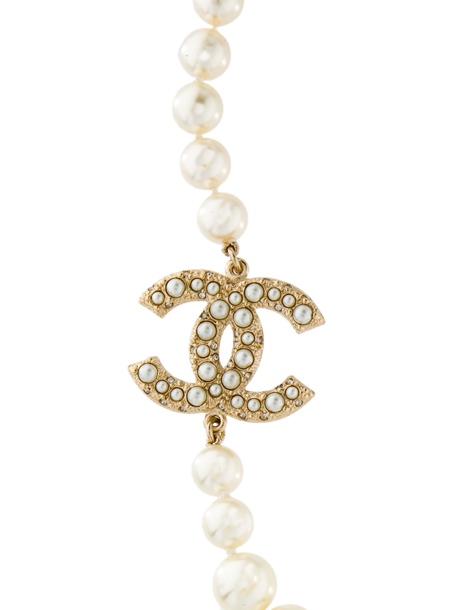 Chanel 2024 Faux Pearl & Strass CC Bead Strand Necklace - White, Gold ...