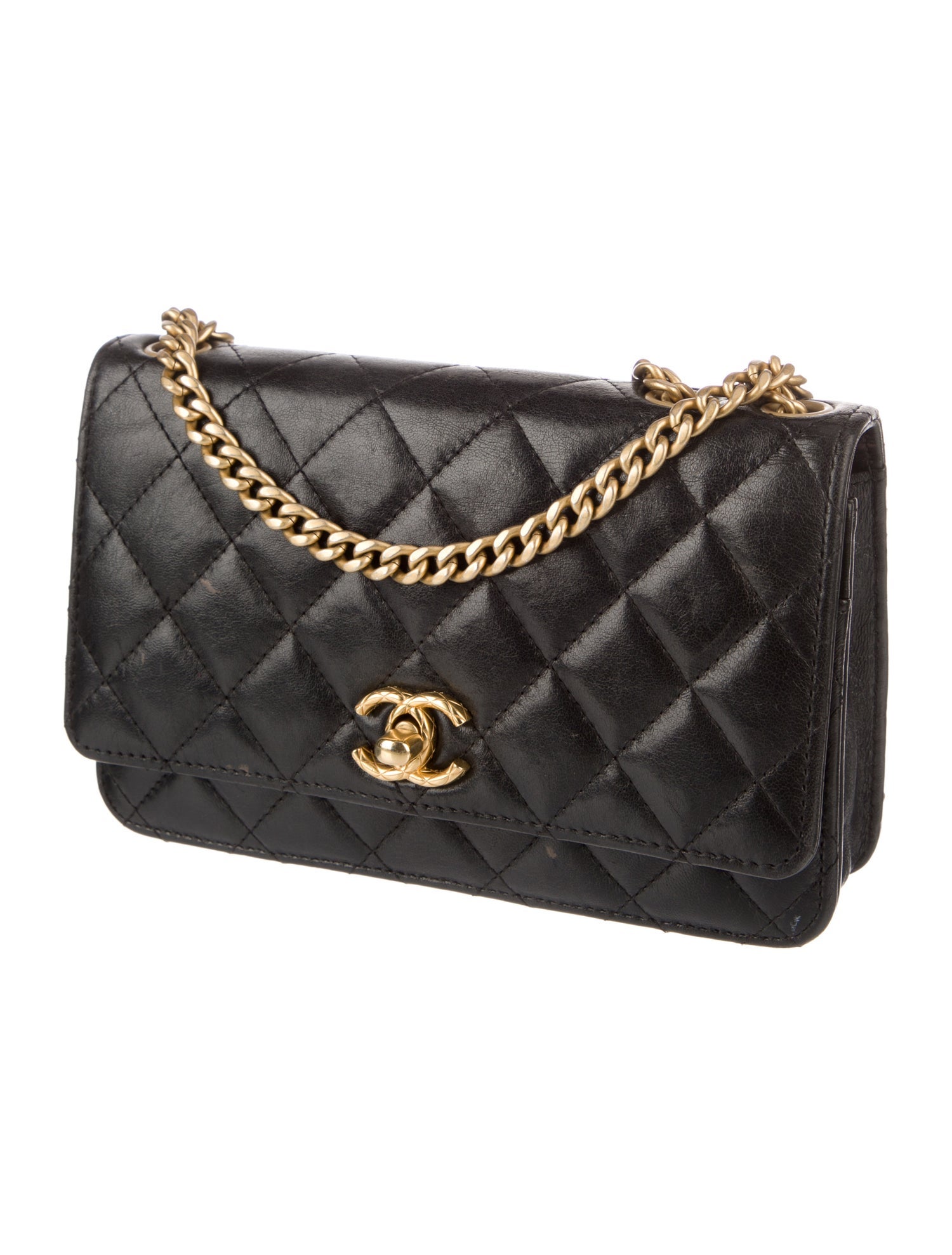 Chanel 2022 Pillow Crush Wallet On Chain - Black Crossbody Bags ...