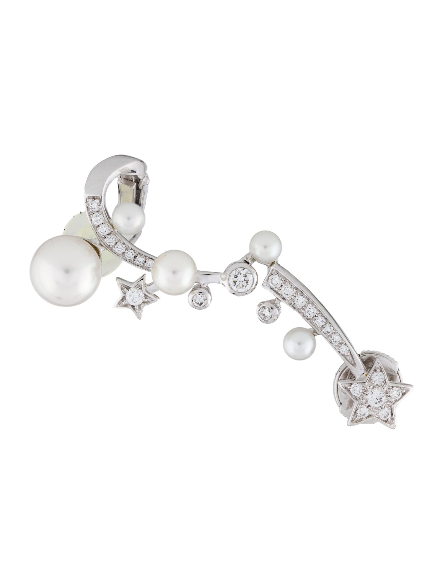 Chanel 18K Diamond & Pearl Comète Perlée Ear Cuff - 18K White Gold Ear ...