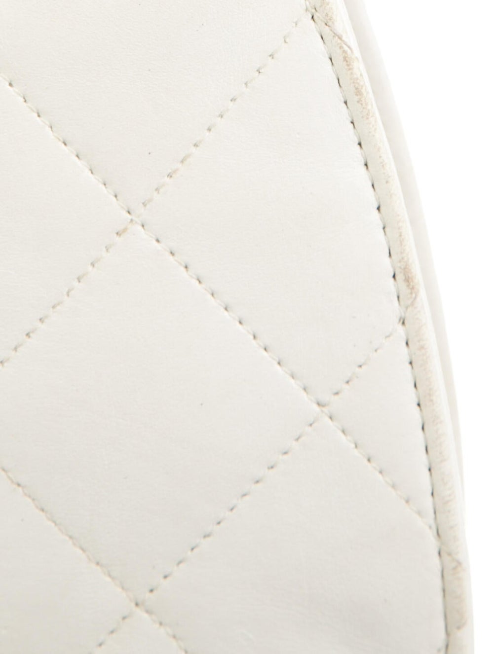 Chanel Vintage CC Chain-Link Handle Bag - Neutrals Handle Bags ...