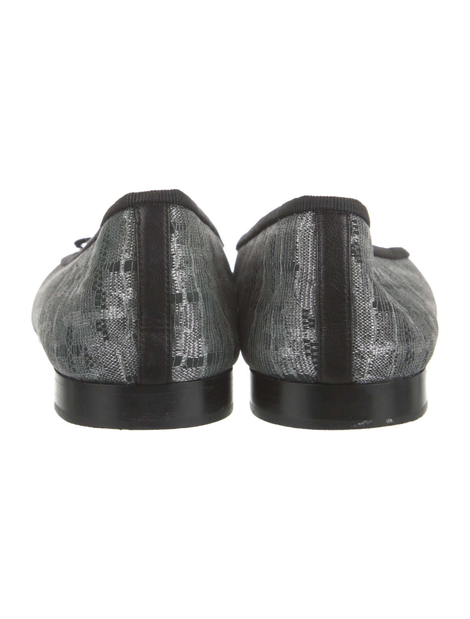 Chanel Interlocking CC Logo Canvas Ballet Flats - Black Flats, Shoes ...