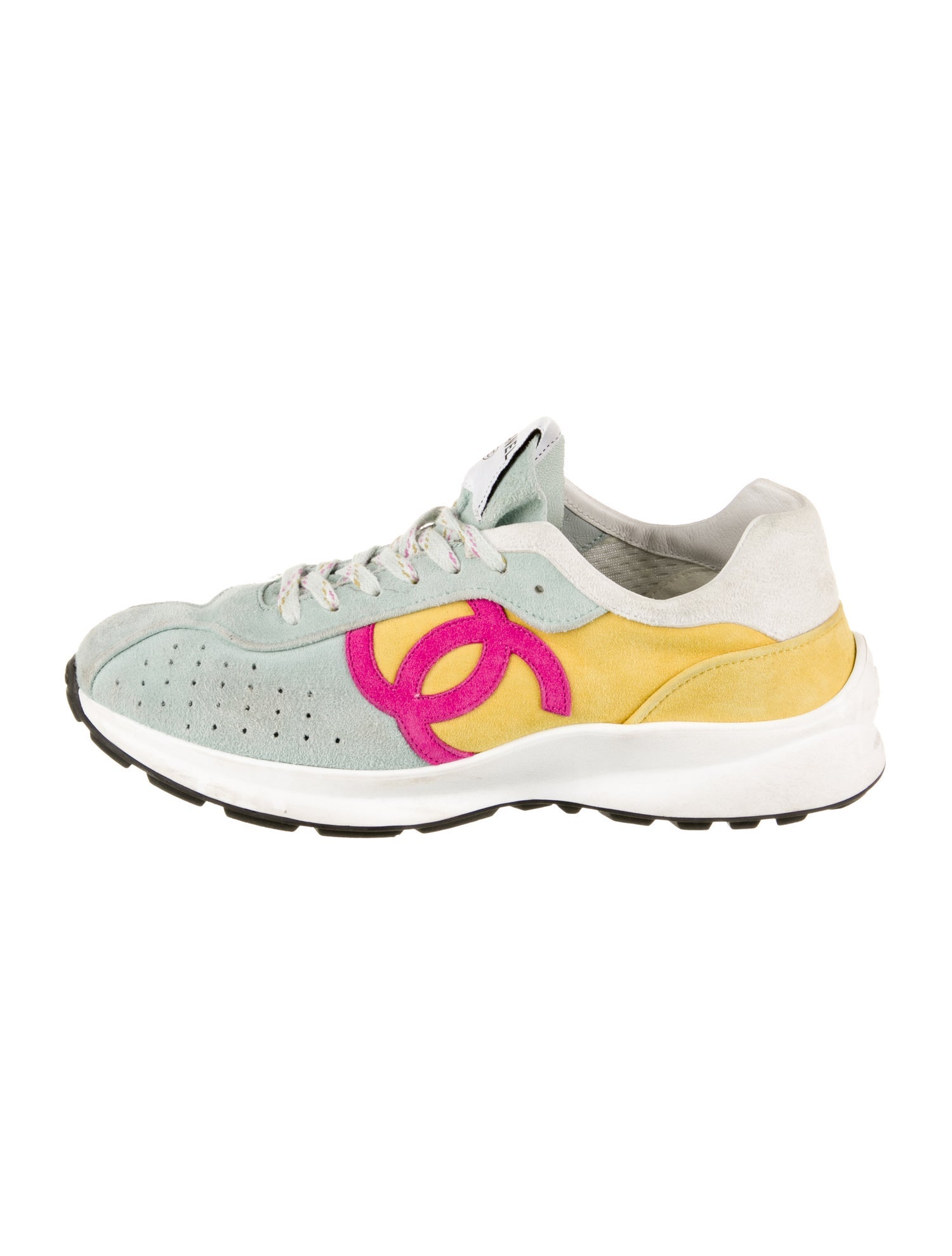 Chanel 2023 Interlocking CC Logo Sneakers - Neutrals Sneakers, Shoes ...