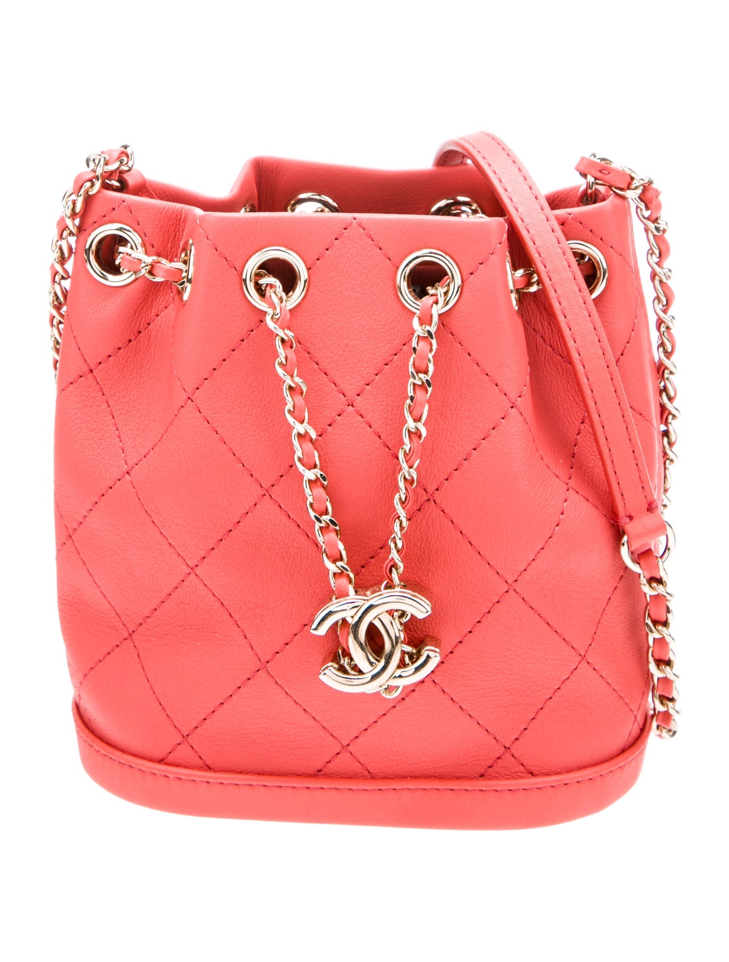 Chanel Quilted Drawstring Bucket Bag - Red Crossbody Bags, Handbags ...