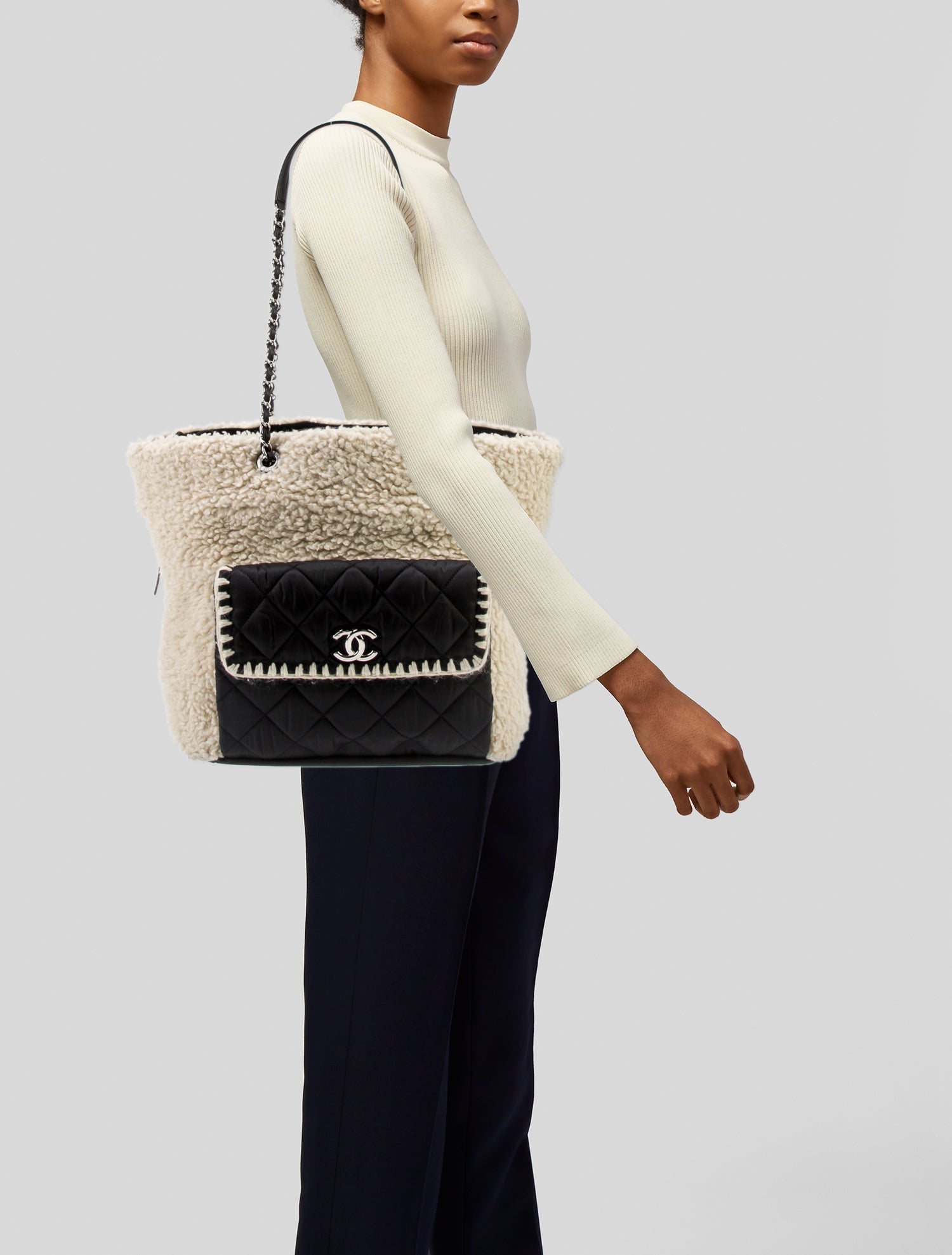 Chanel 2018 Large Coco Neige Shopping Tote - Black Totes, Handbags ...