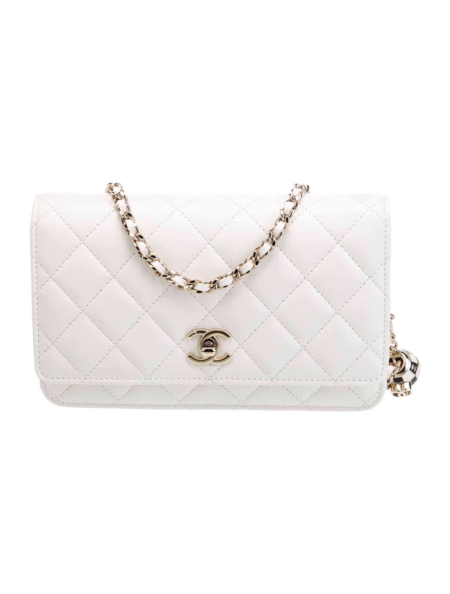 Chanel Gradient Metallic Quilted Wallet On Chain - Blue Crossbody Bags ...