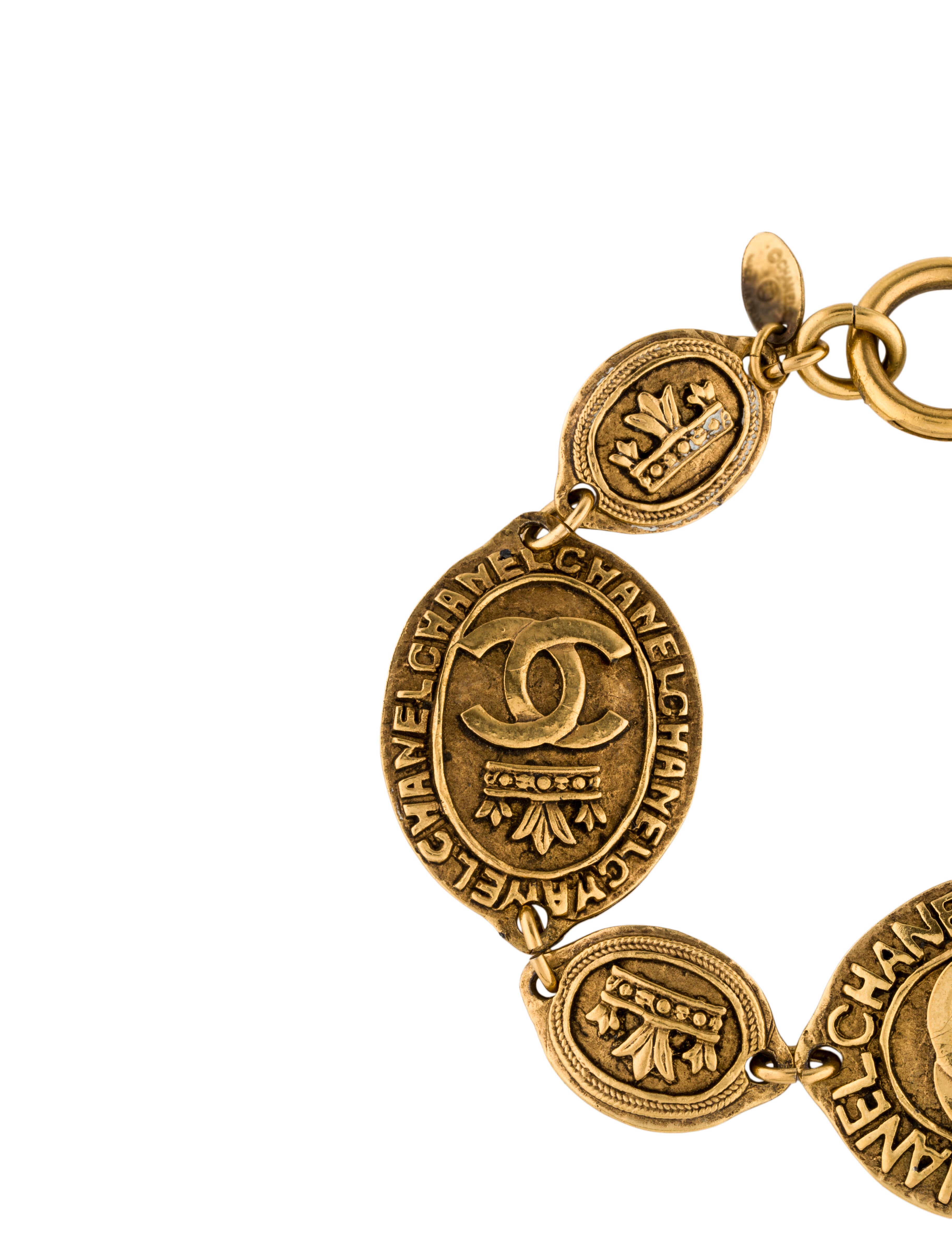 Chanel Vintage CC Medallion Link Bracelet - Gold-Plated Link, Bracelets ...
