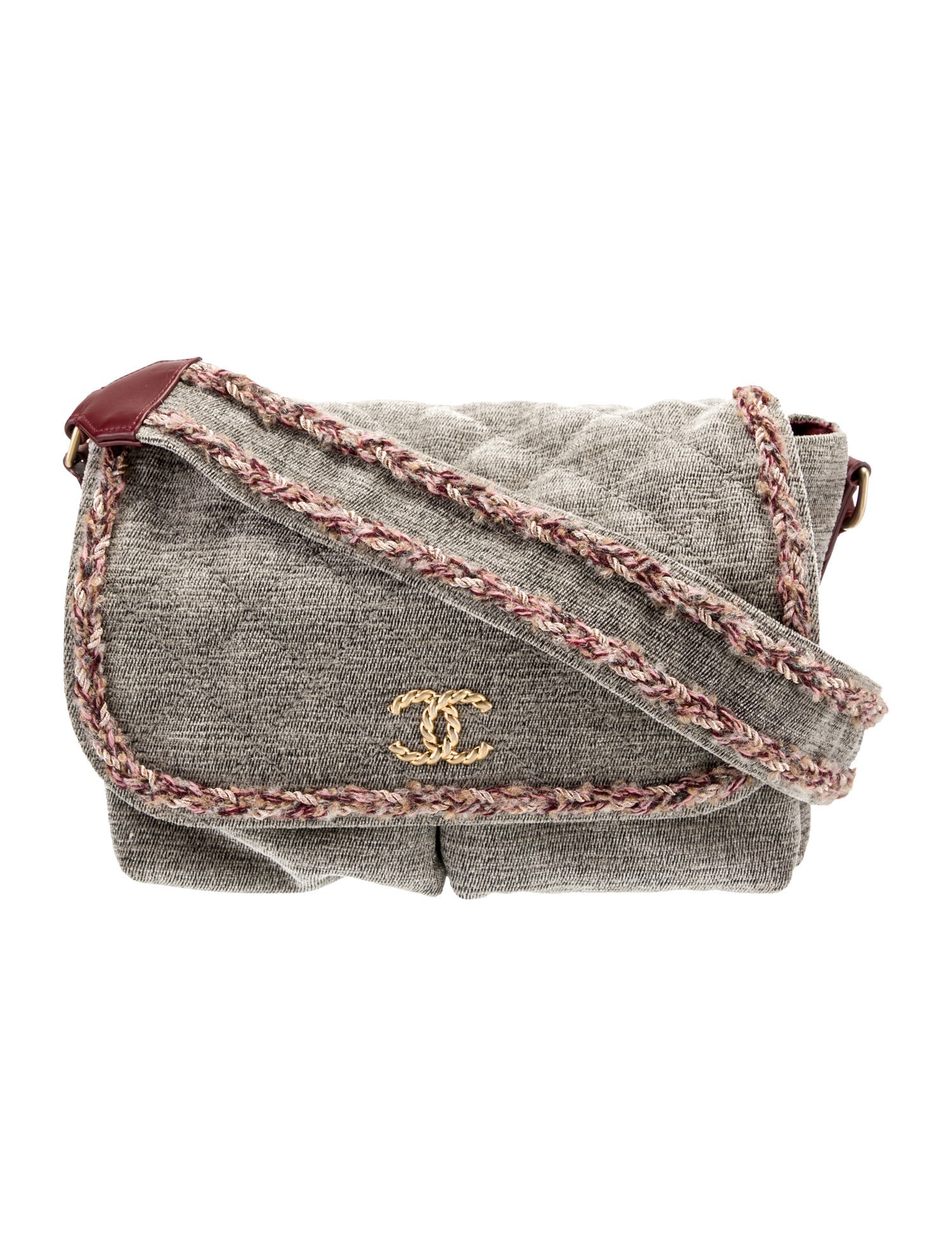 Chanel Paris-Cosmopolite Parisian Stroll Messenger Bag - Burgundy ...