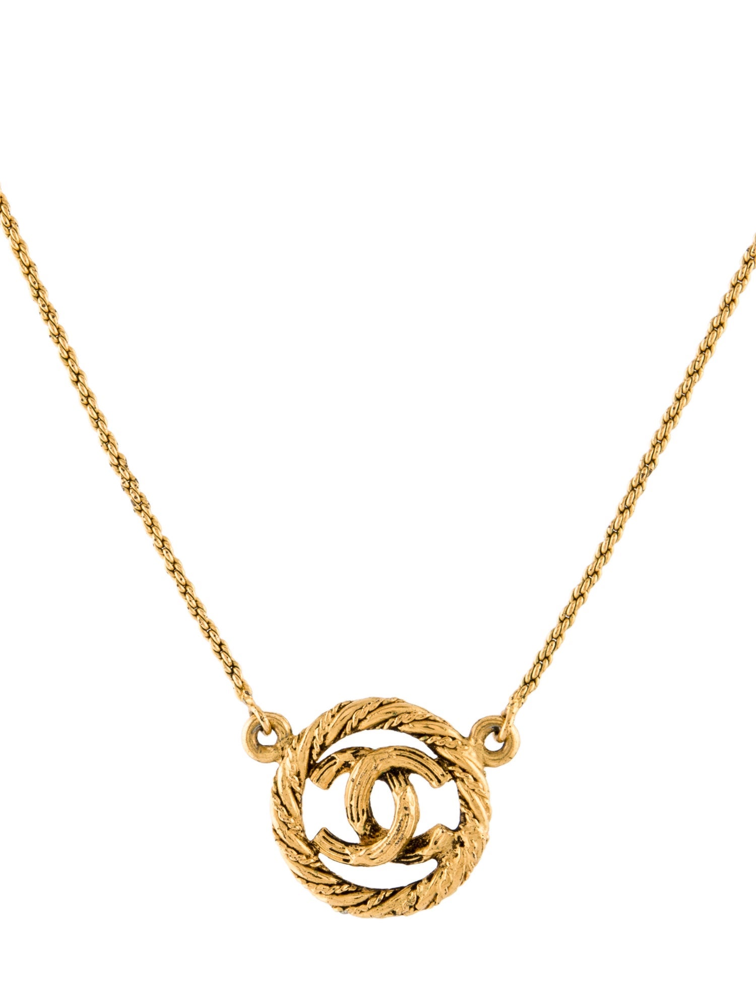 Chanel Necklaces | The RealReal