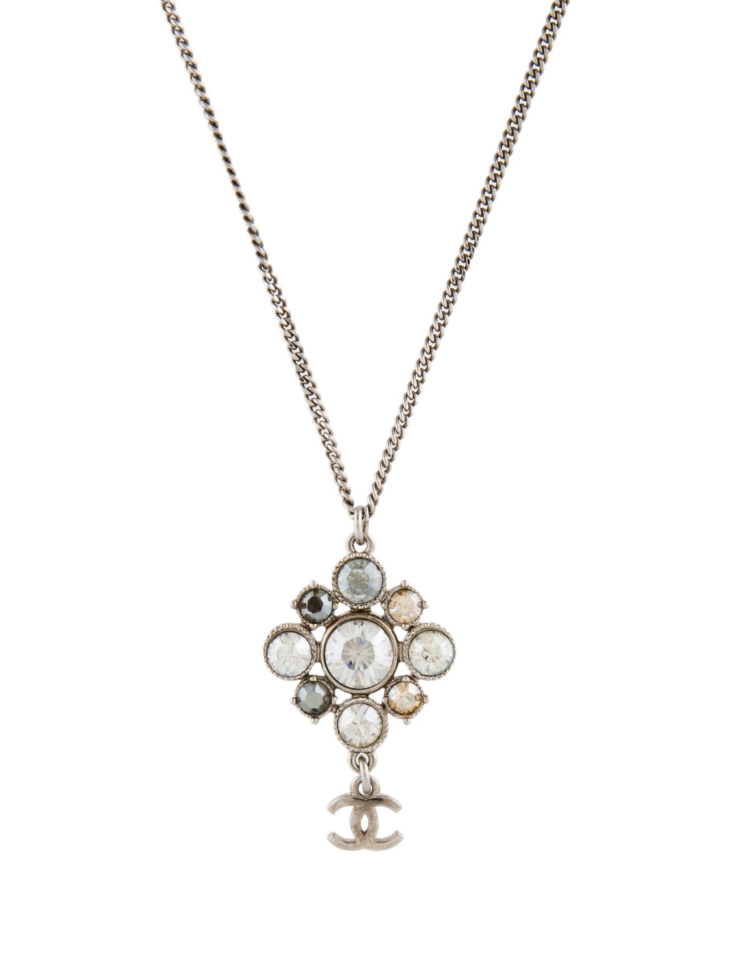 Chanel Necklaces | The RealReal