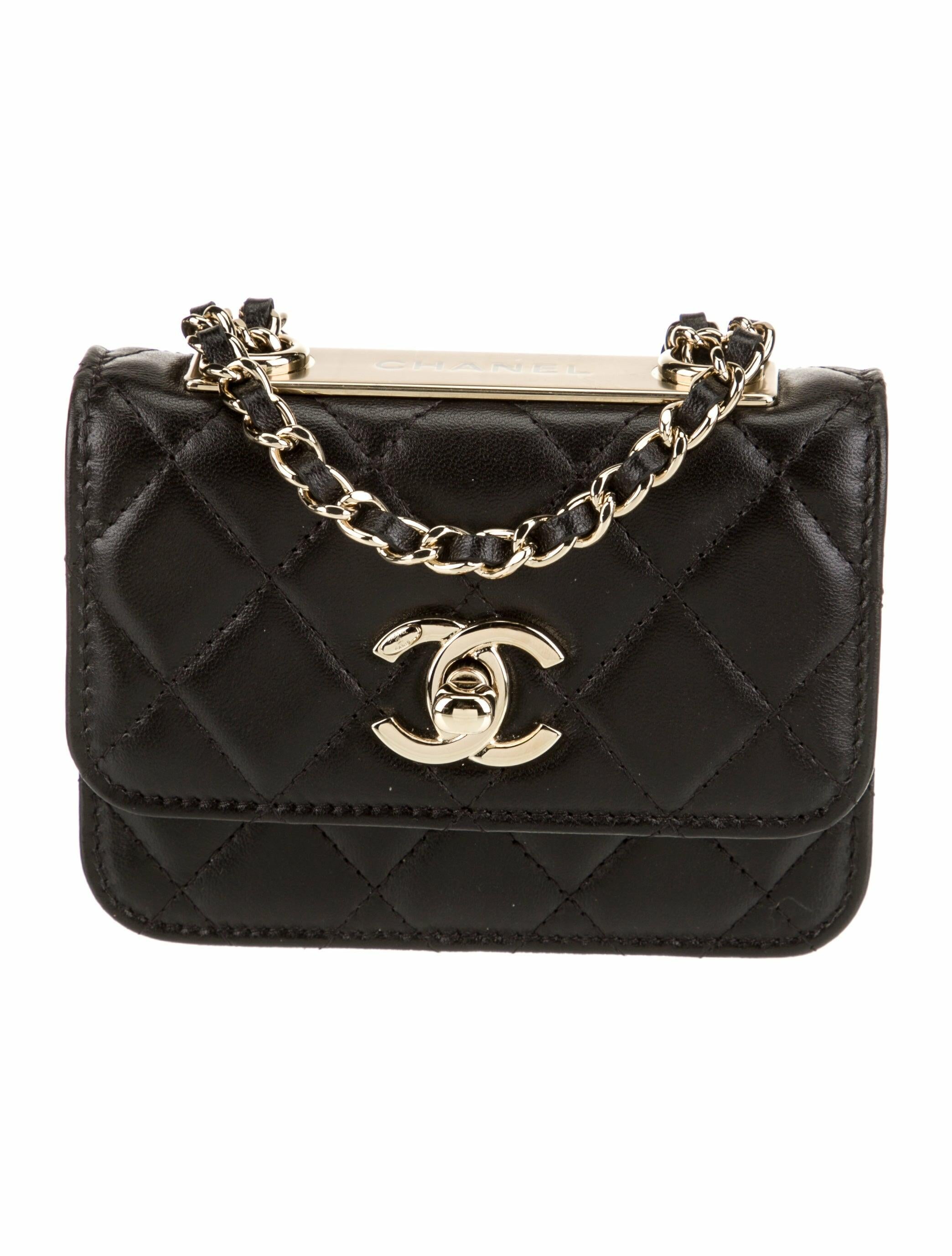 Chanel Mini CC In Love Heart Necklace Bag - Mini Bags, Handbags | The ...