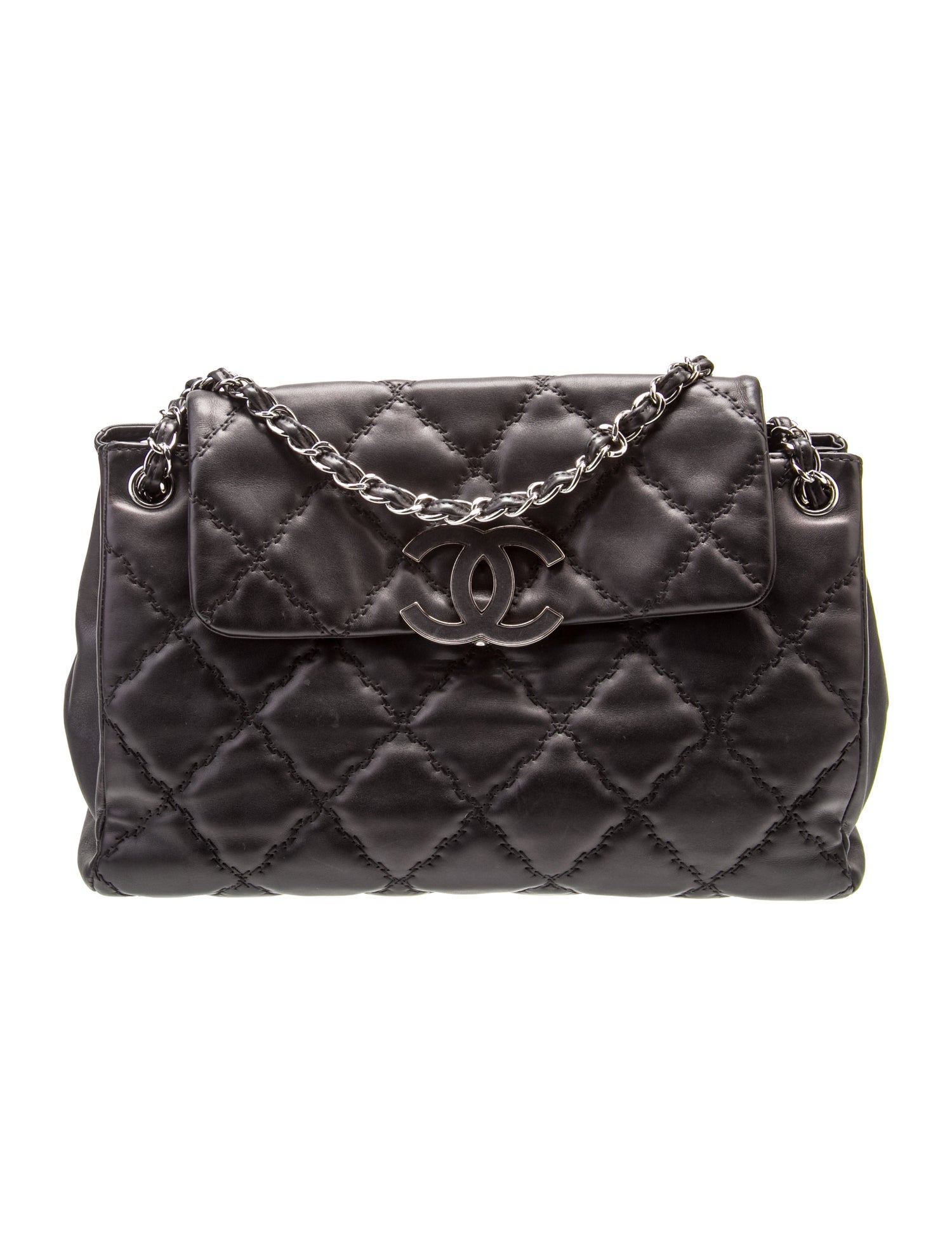 Chanel Mini Hamptons CC Flap Bag - Black Shoulder Bags, Handbags ...