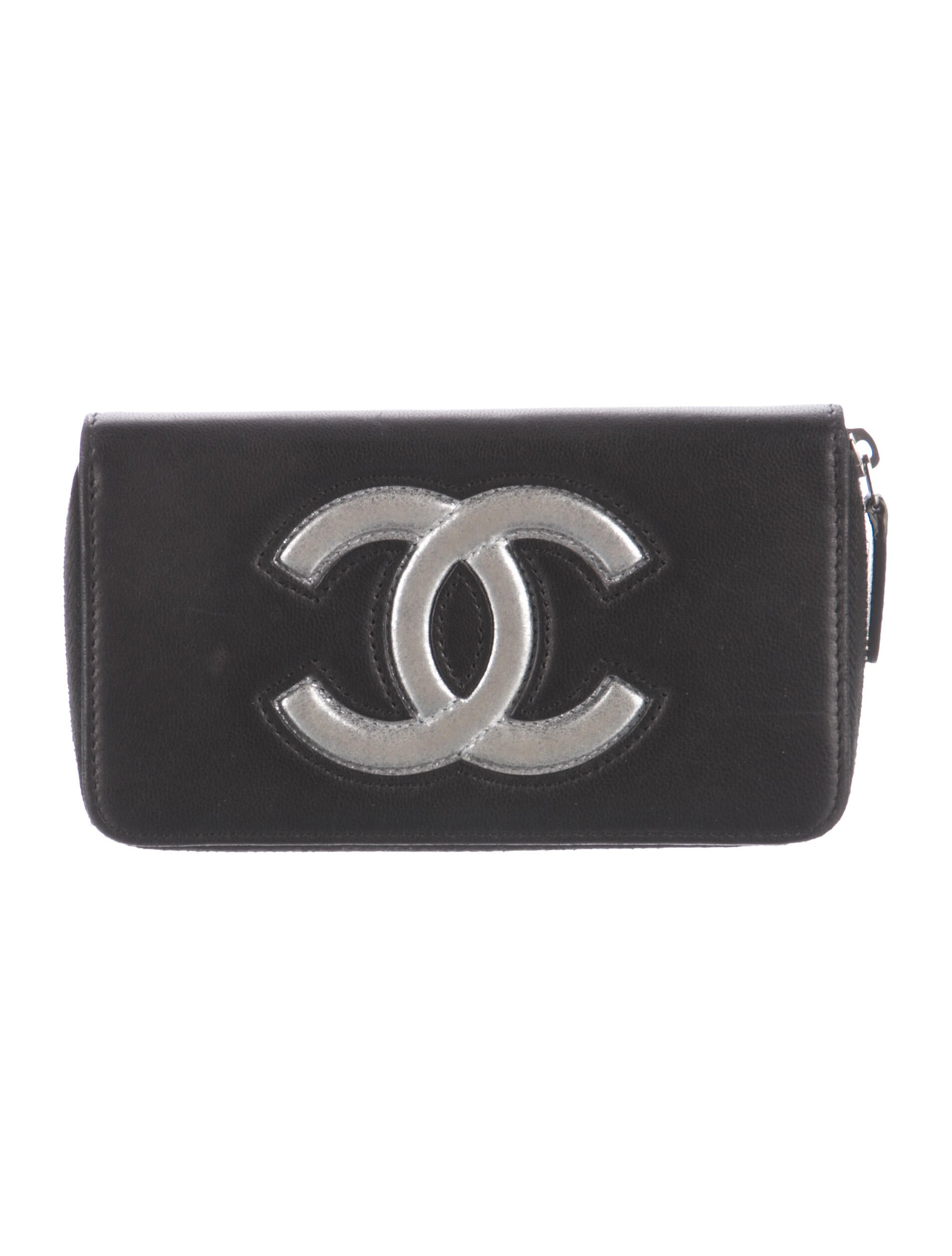 Chanel Interlocking CC Logo Leather Continental Wallet - Black Wallets ...