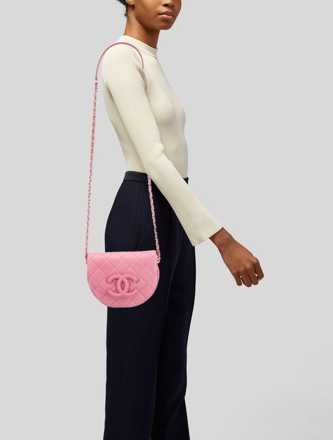 Chanel 2023 Quilted CC Vani-Tea Case - Crossbody Bags, Handbags | The ...