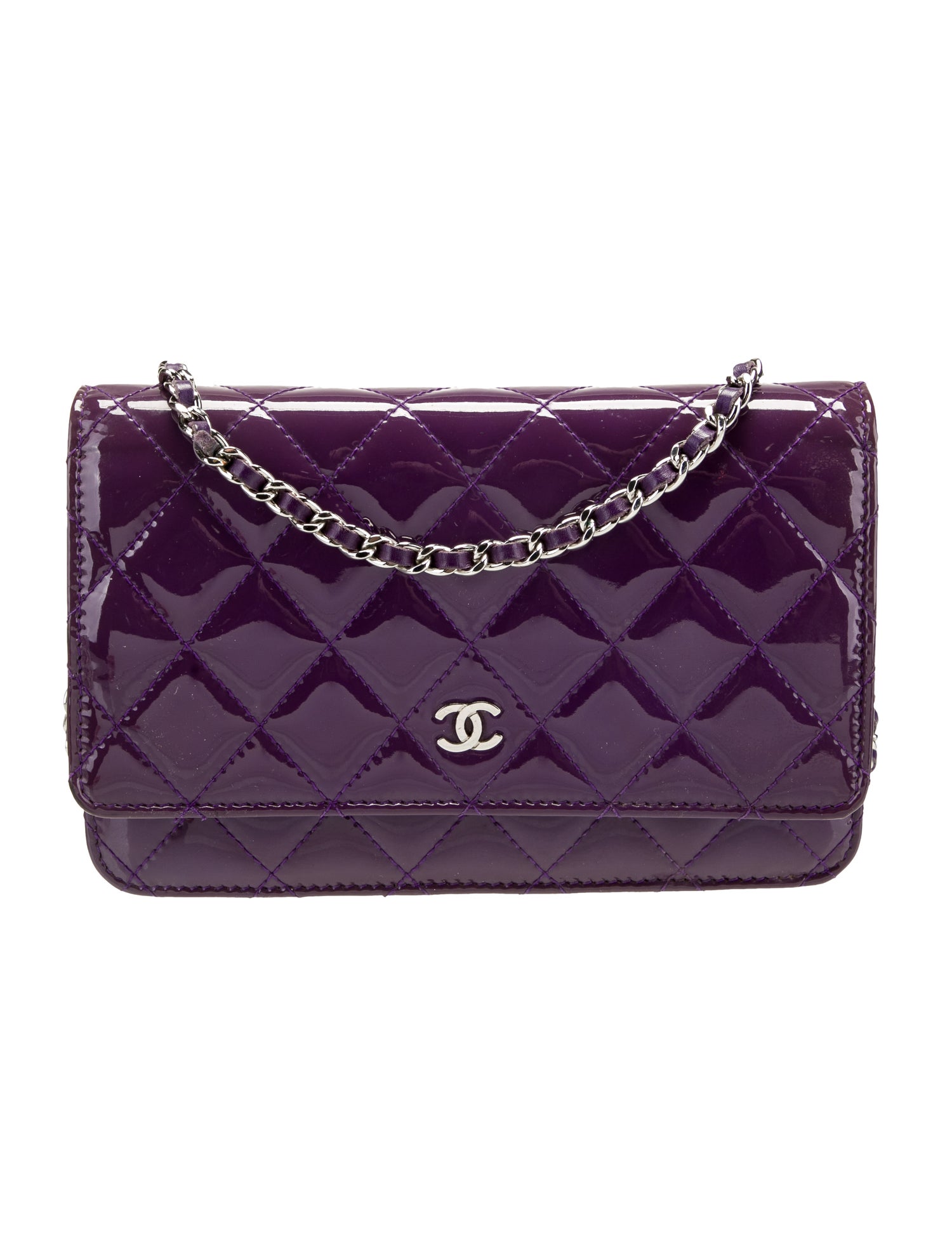 Chanel Handbags & Purses On Sale | The RealReal