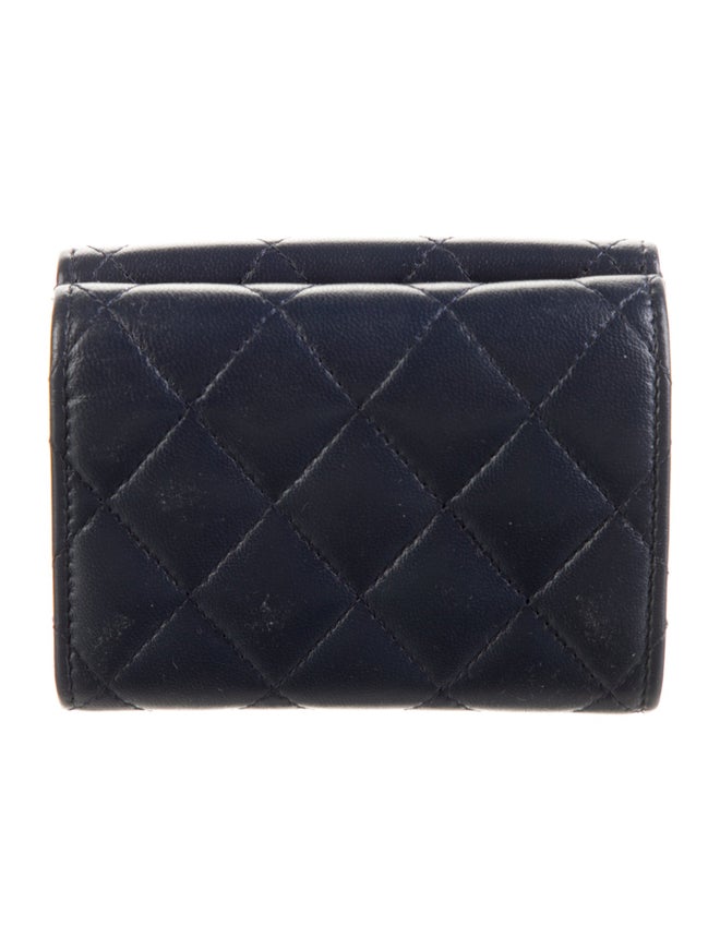 Designer Wallets For Women On Sale | The RealReal