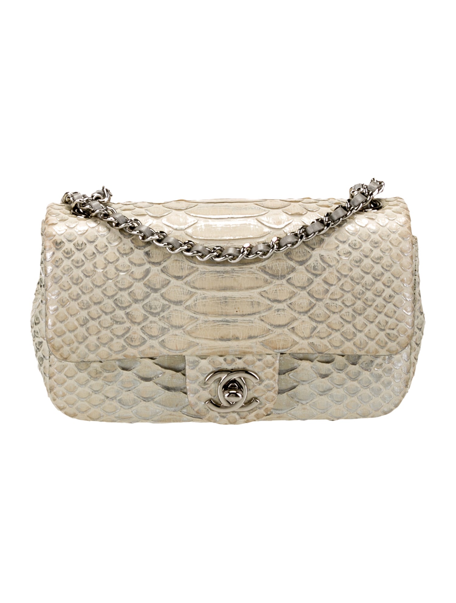 Chanel Handbags On Sale - Up To 90% Off | The RealReal