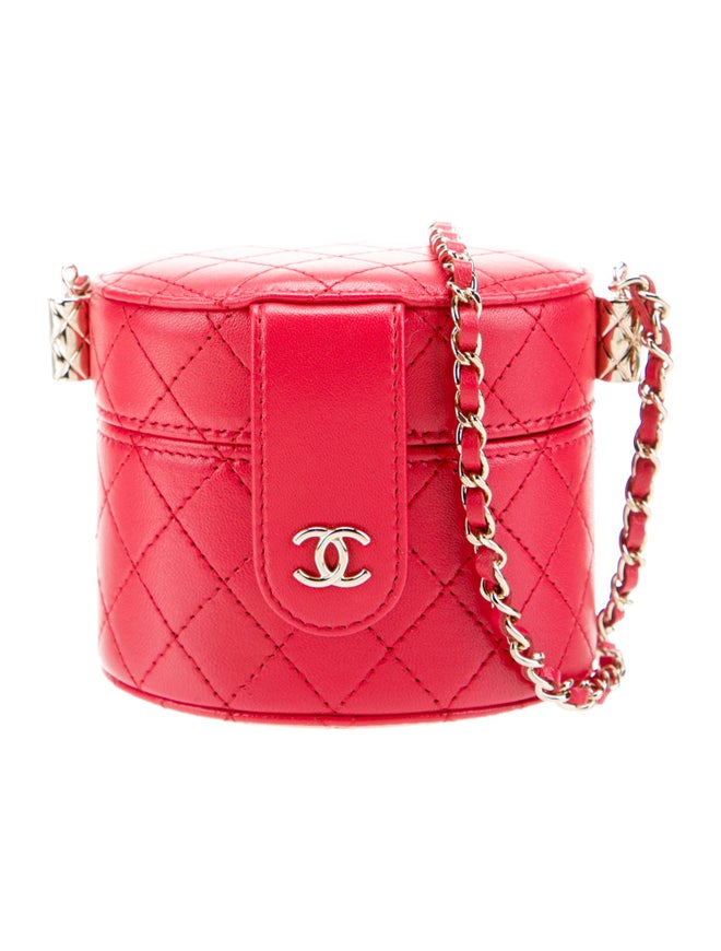 Chanel Quilted Round Vanity Case - Red Mini Bags, Handbags - CHA1202175 ...