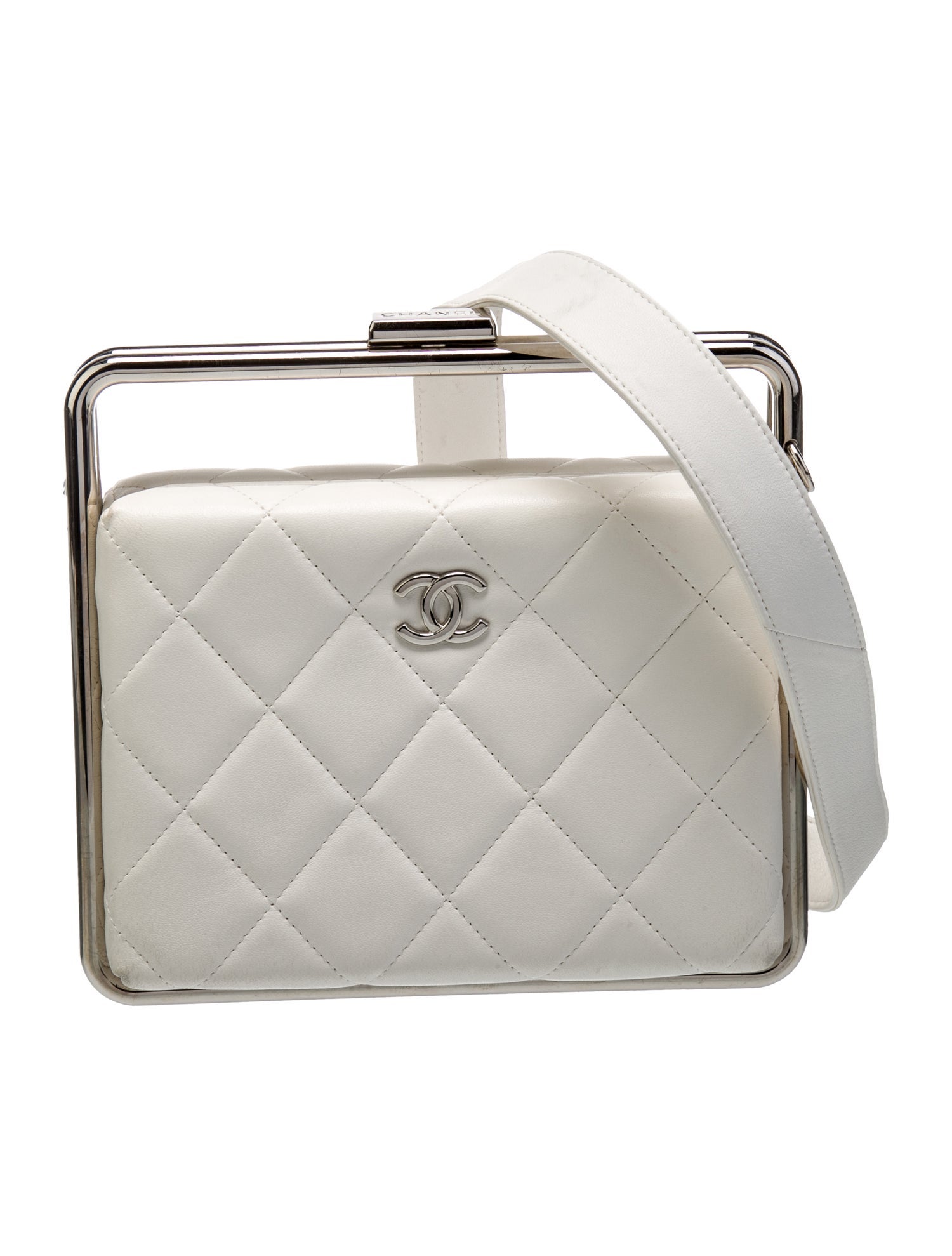 Chanel Clutches | The RealReal