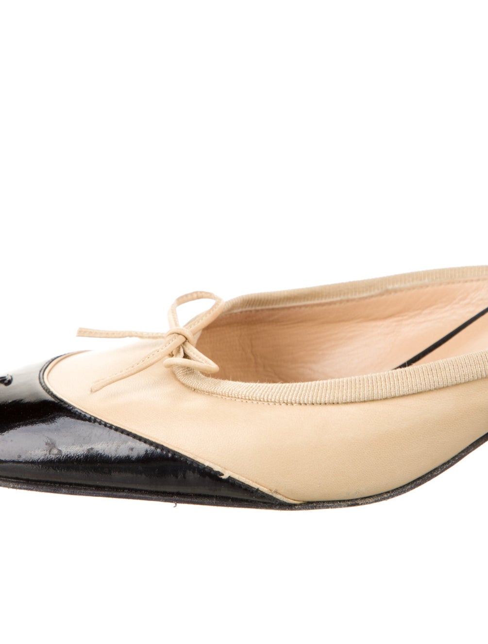 Chanel Interlocking CC Logo Lambskin Mules - Neutrals Pumps, Shoes ...