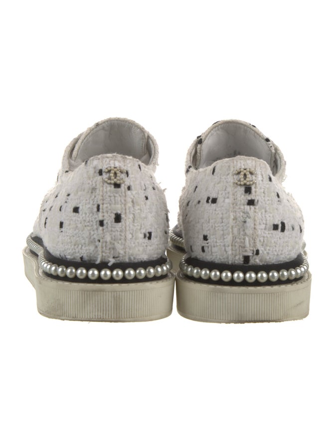 Chanel 2017 Interlocking CC Logo Sneakers - White Sneakers, Shoes ...