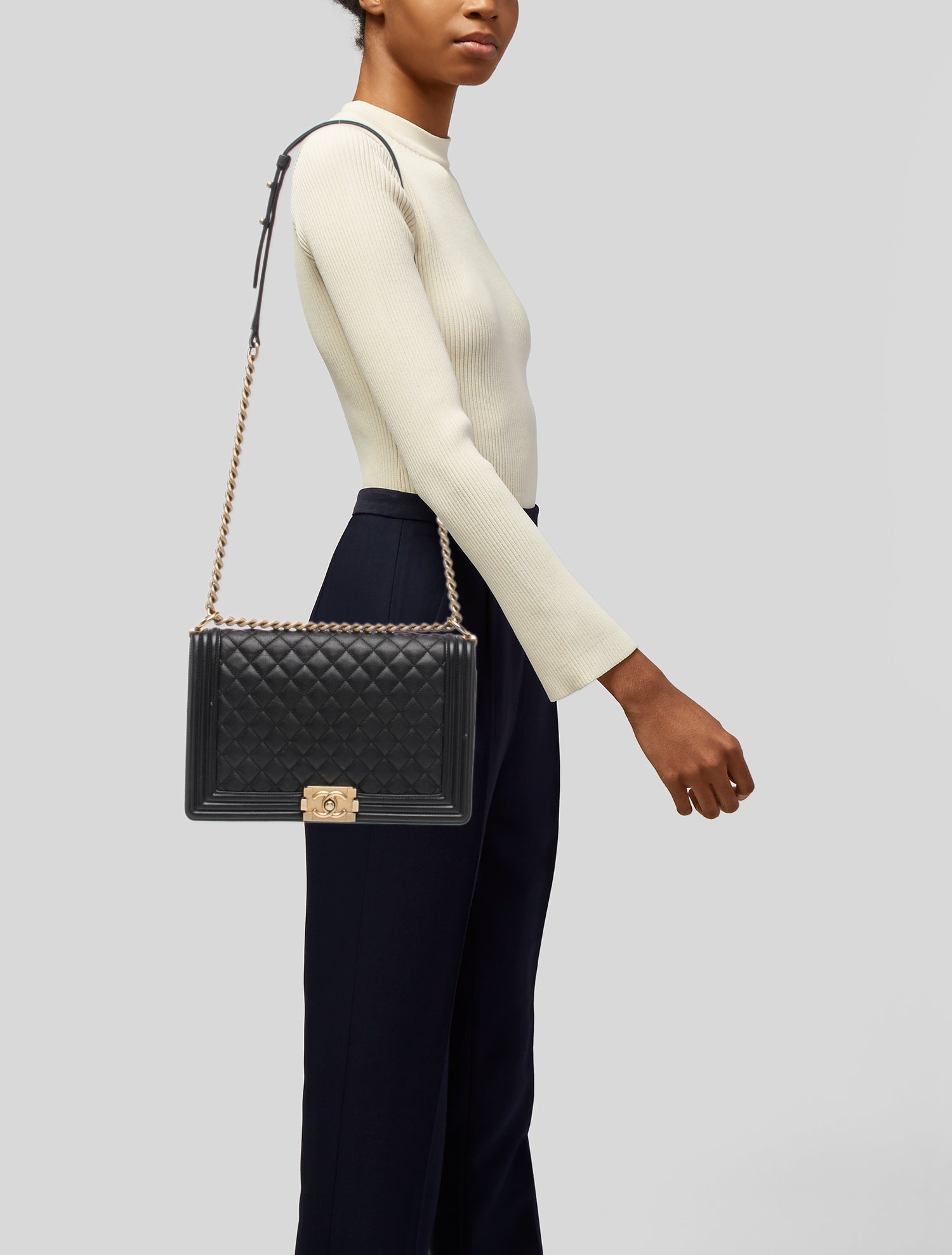 Chanel Shoulder Bags | The RealReal
