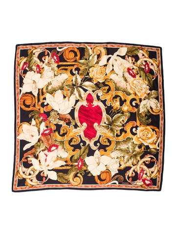 Chanel Scarves And Shawls Luxury Fashion | The RealReal