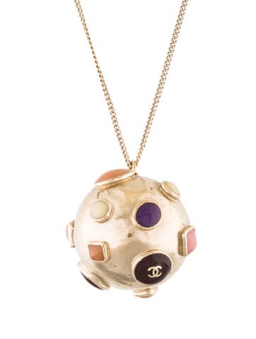 Chanel Necklaces Luxury Fashion | The RealReal