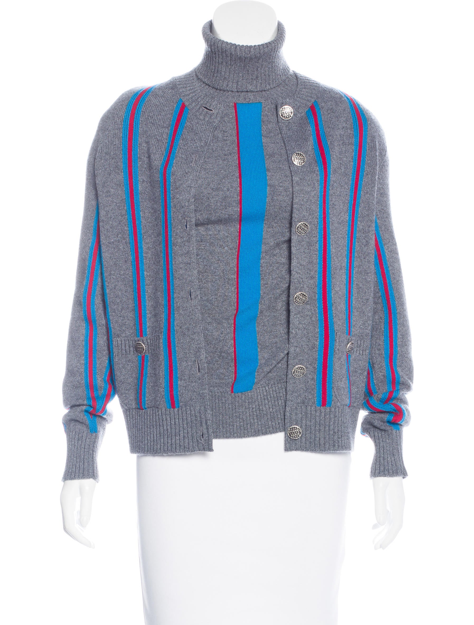 Chanel 2016 Cashmere Cardigan Set w/ Tags - Suits and Sets, Clothing ...