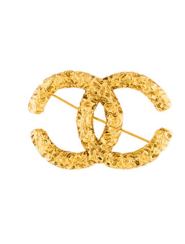 Chanel Brooches Luxury Fashion | The RealReal