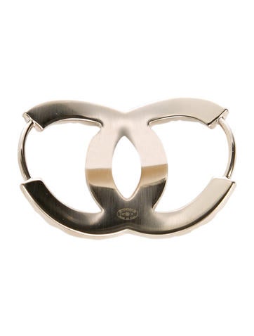 Chanel Hair Accessories | The RealReal