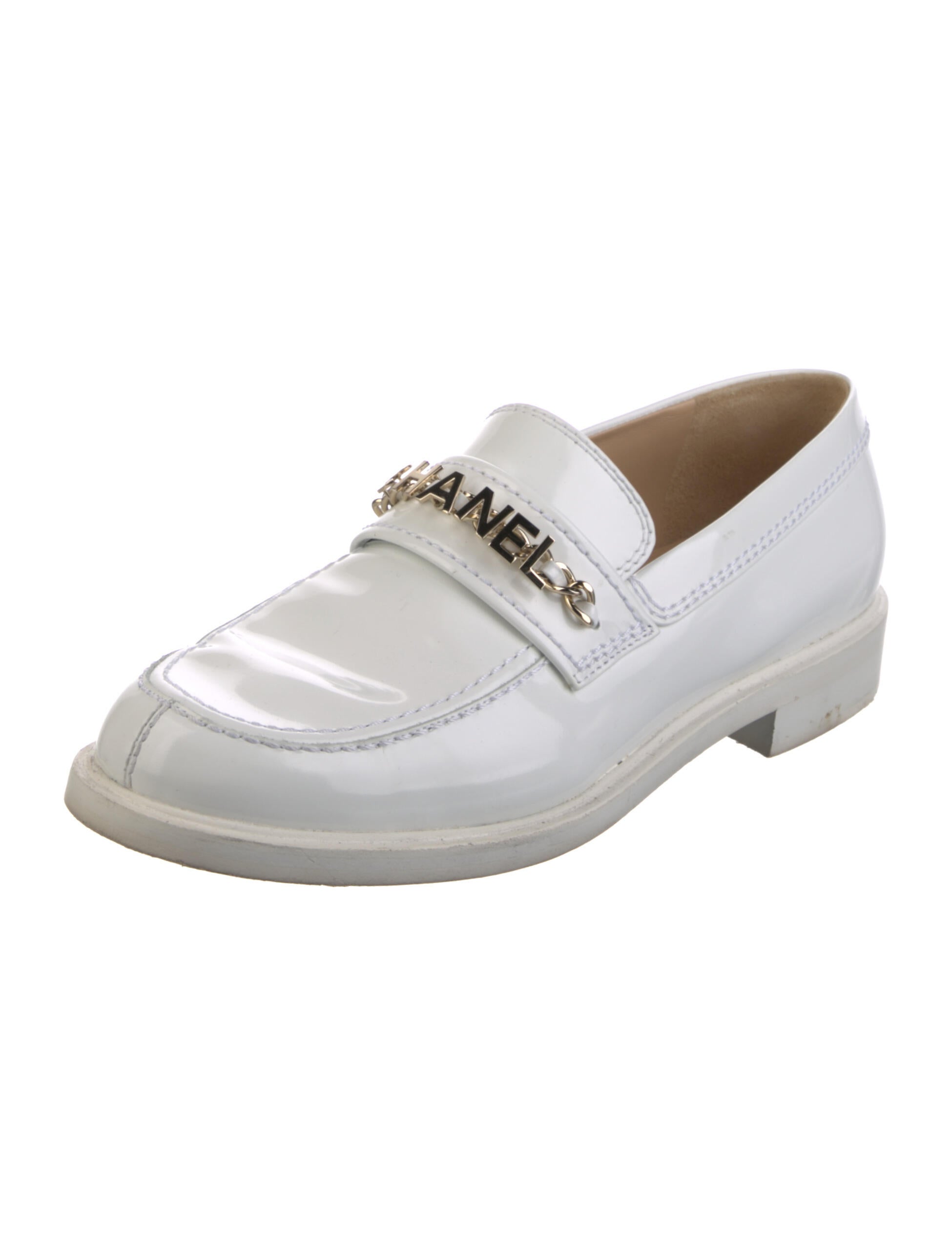 Chanel 2022 Interlocking CC Logo Loafers - Flats, Shoes | The RealReal