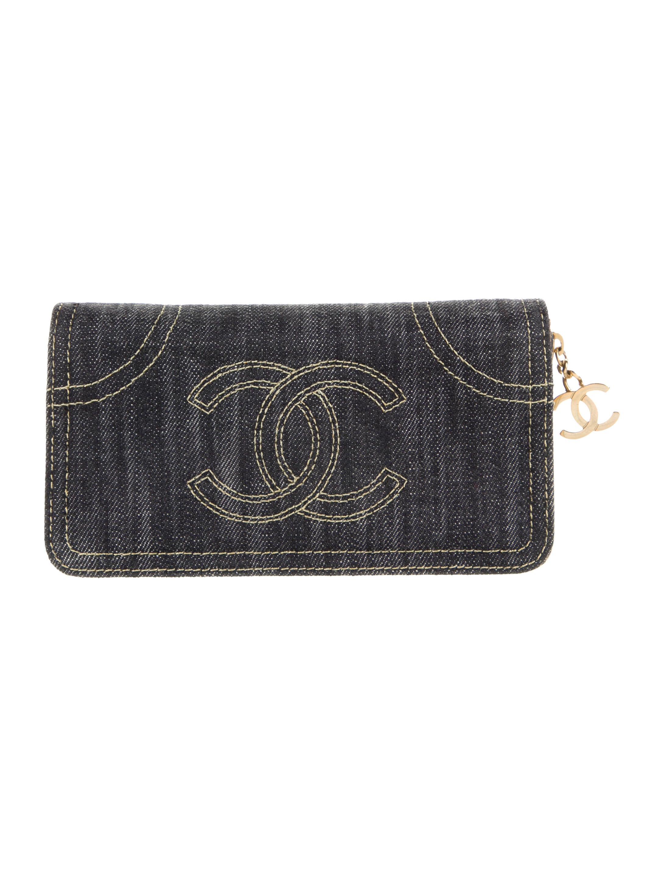 Chanel Tri-Fold Continental Interlocking CC Logo Trifold Wallet - Blue ...