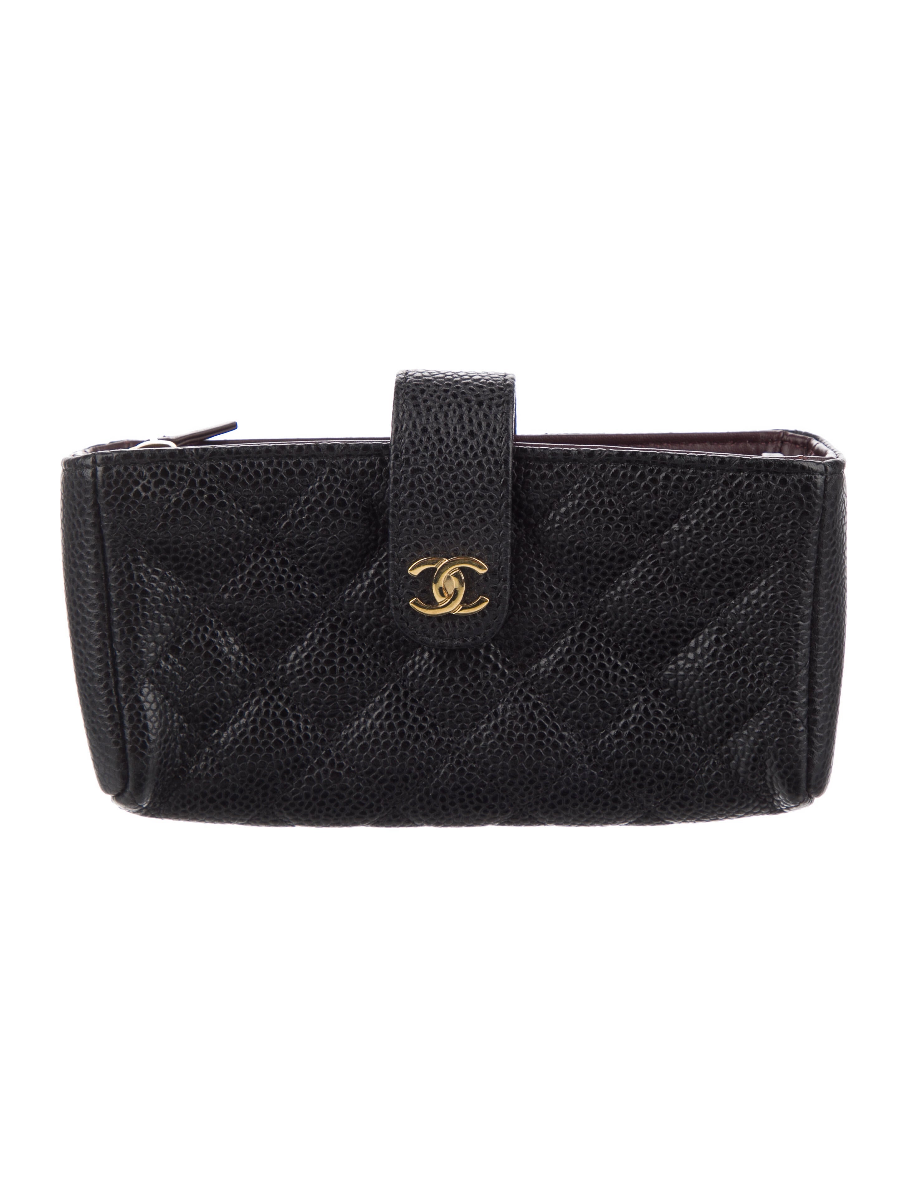 Chanel Interlocking CC Logo Patent Leather Continental Wallet - Black ...
