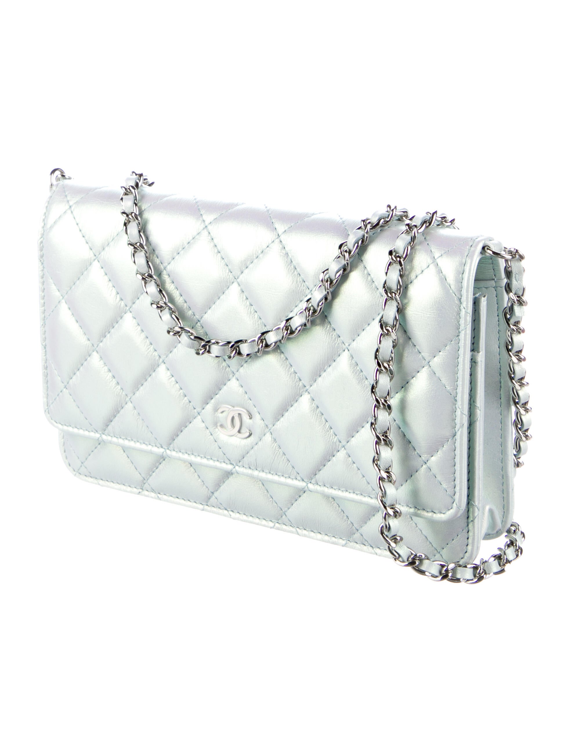 Chanel 2021 Iridescent Wallet On Chain - Blue Crossbody Bags, Handbags ...